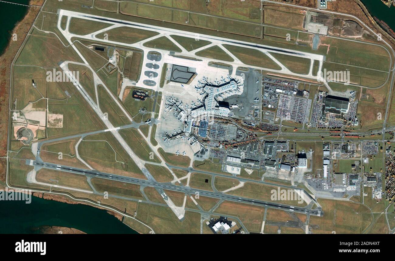 Vancouver International Airport. Satellite image of the runways and ...