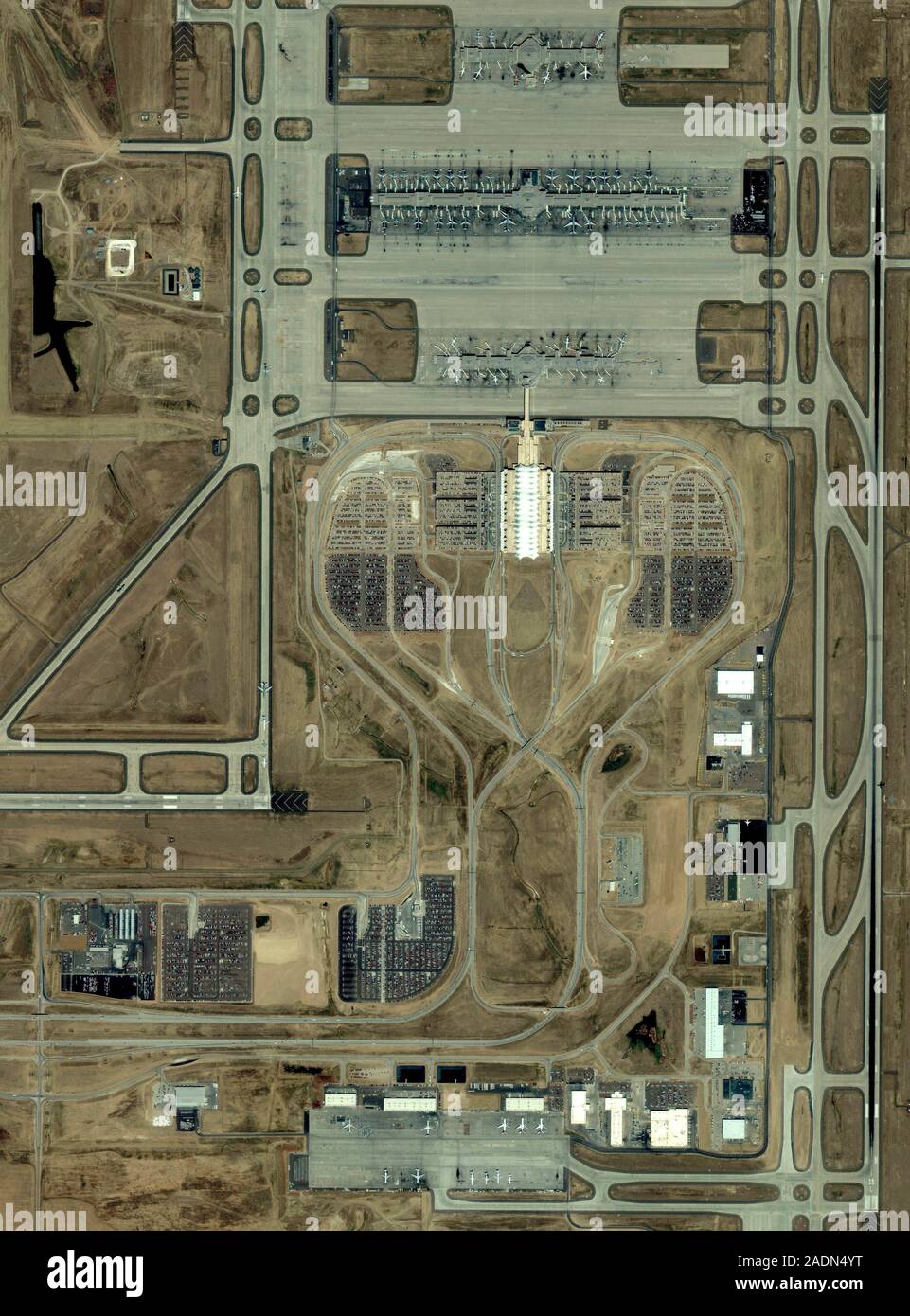 Denver Airport Runway Map THE NEW DENVER AIRPORT