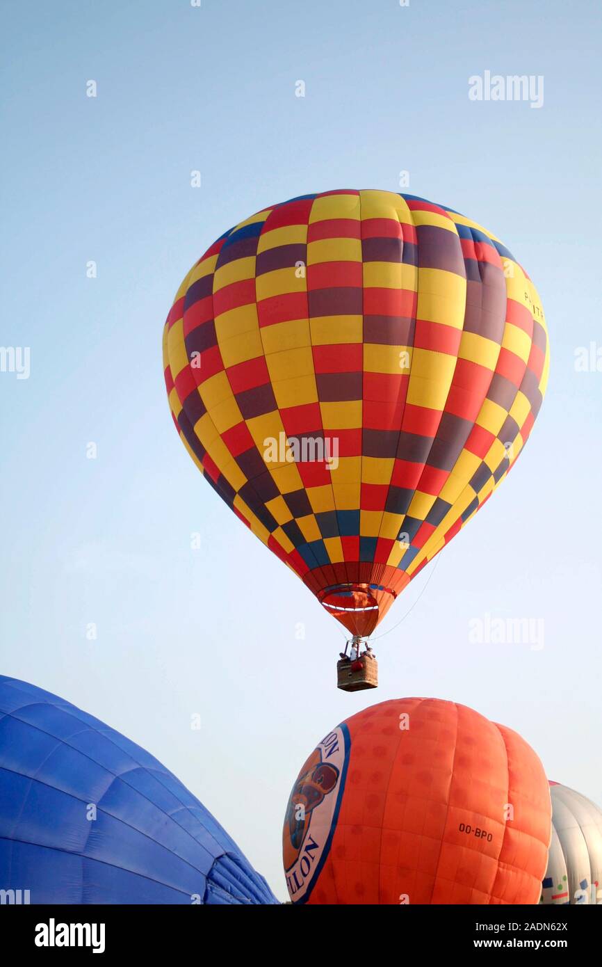 Hot air balloons in flight Stock Photo - Alamy