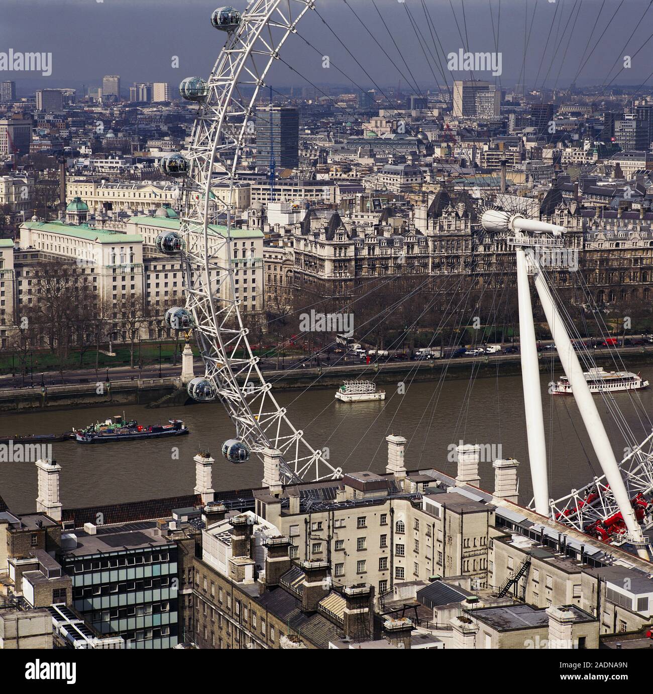 London Eye, aerial photograph. The London Eye was the tallest ...