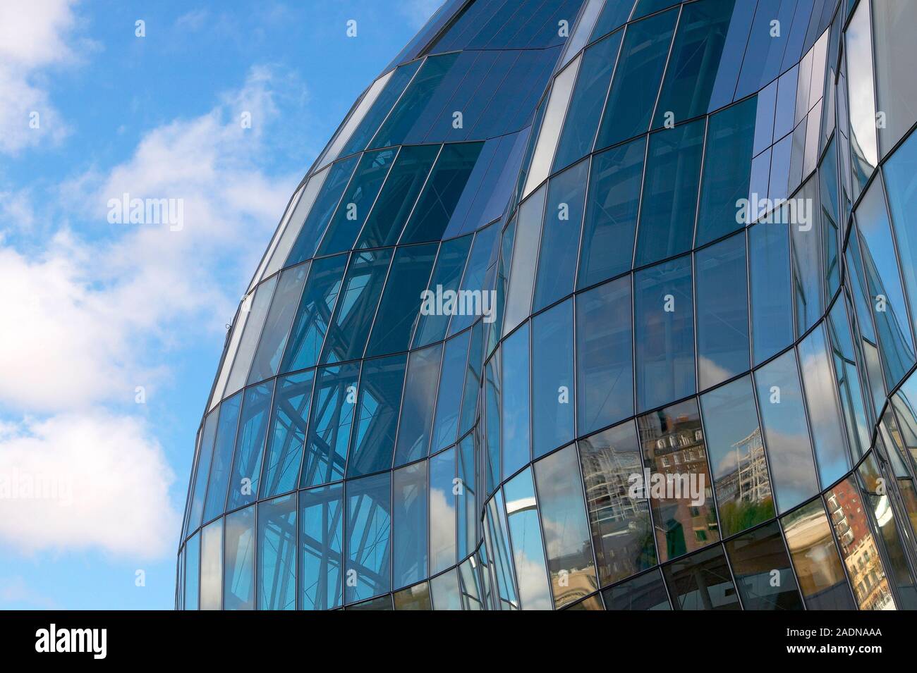 Sage Gateshead. View of a section of glass and stainless steel panels ...