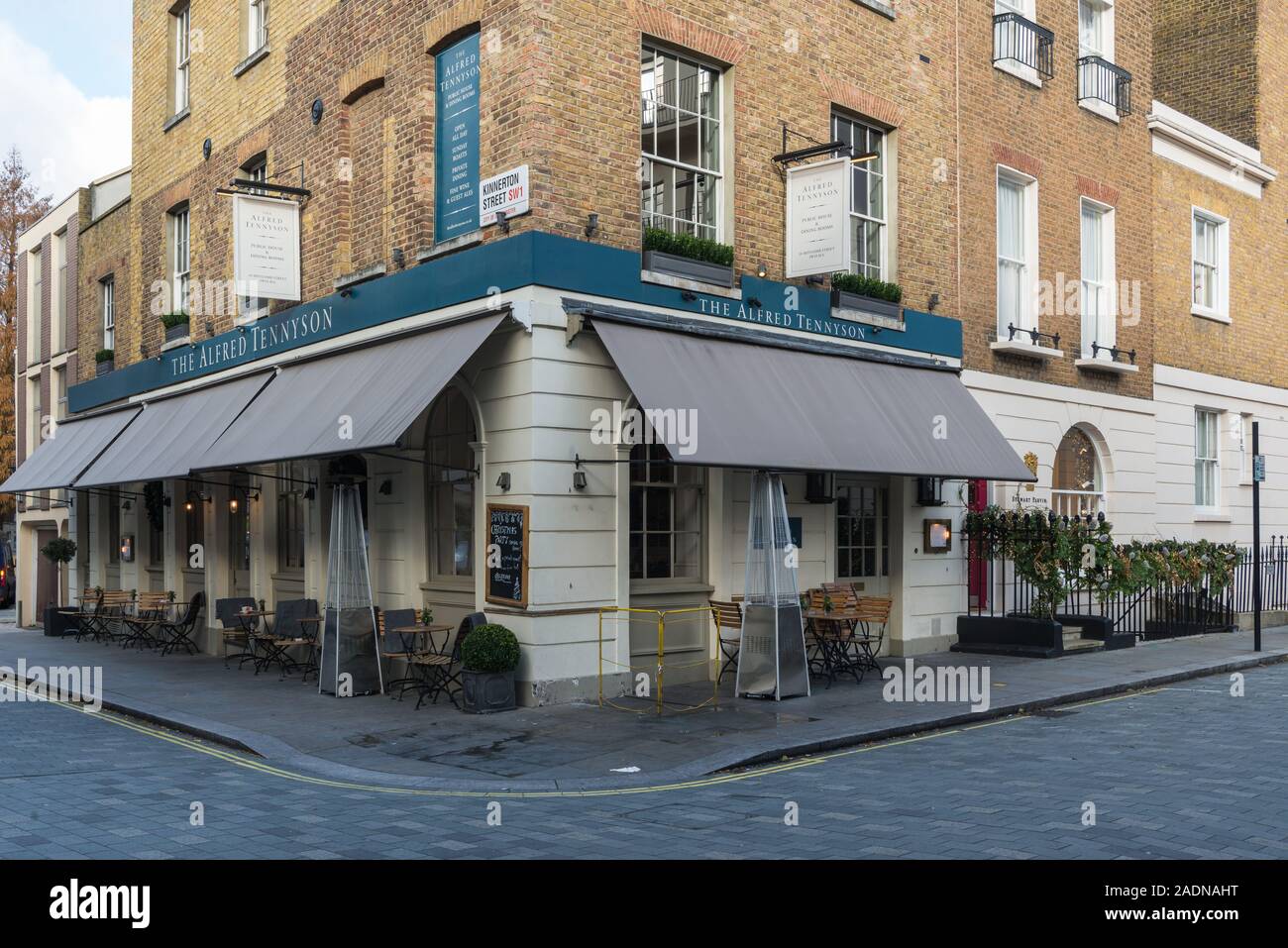 The Alfred Tennyson Pub Belgravia, Motcomb Street, Belgravia, London ...