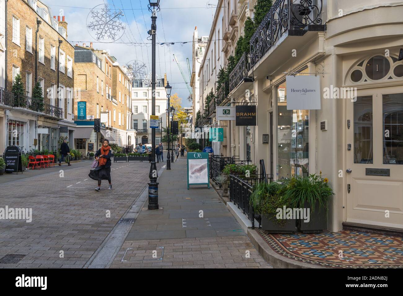 Belgravia shopping hi-res stock photography and images - Alamy