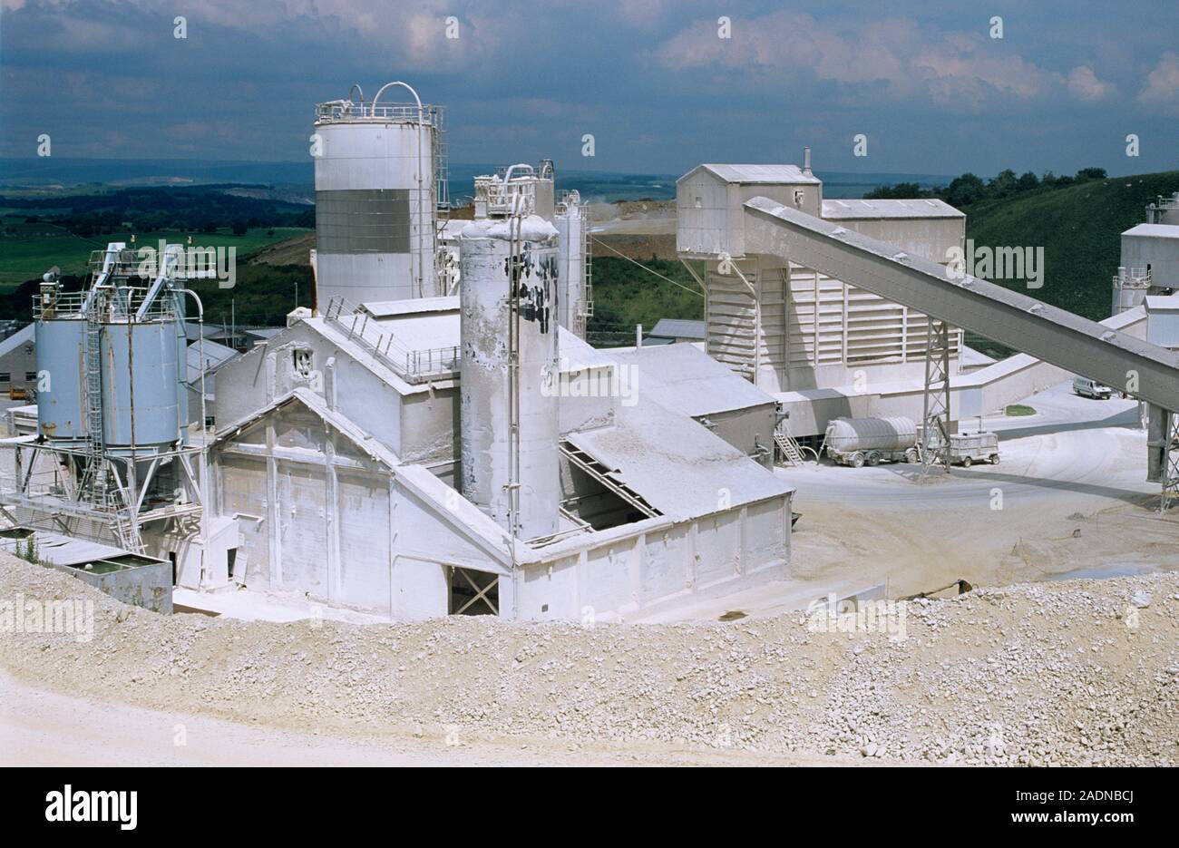 Lime quarry. Photographed in the Derbyshire Peak District, UK Stock ...