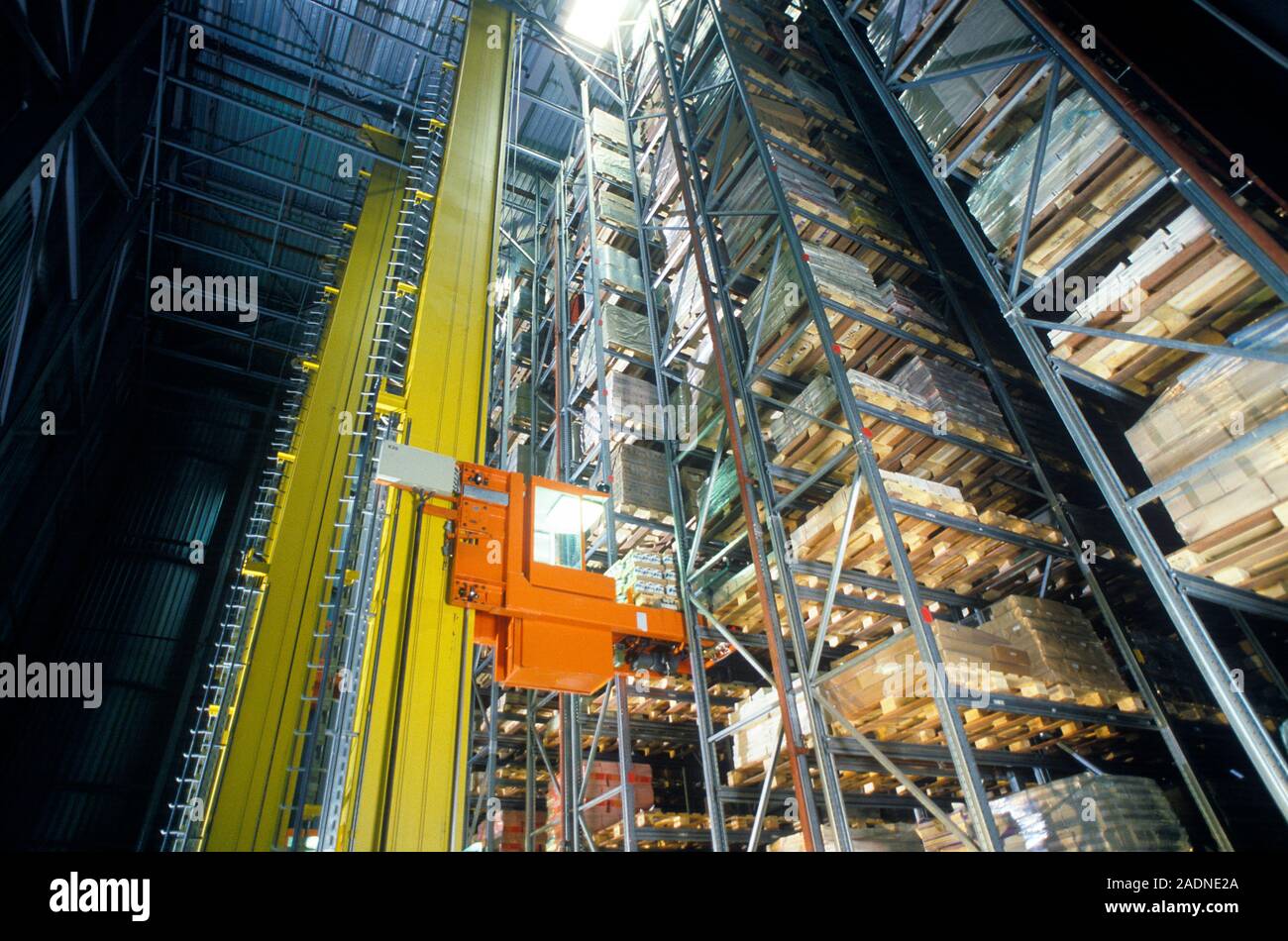 Automated warehouse. Automated Storage and Retrieval System (ASRS ...