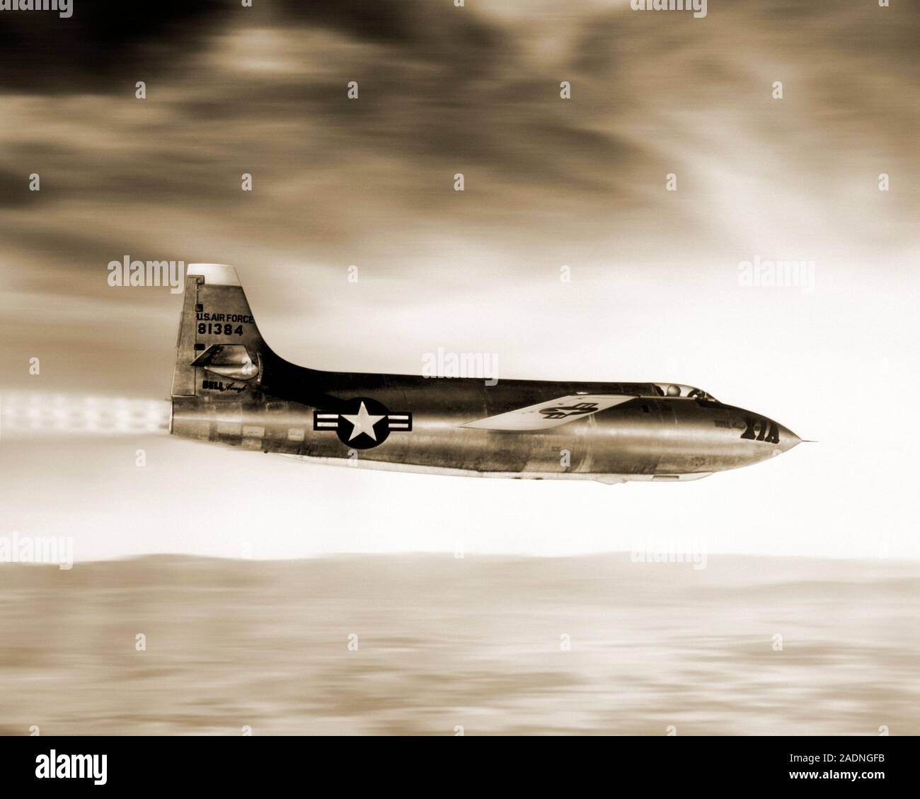 Bell X-1A in flight. Aeroplane used in early supersonic aircraft ...