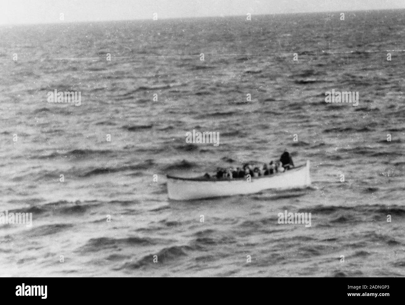 Titanic lifeboat carrying survivors from the ship's sinking. The ...