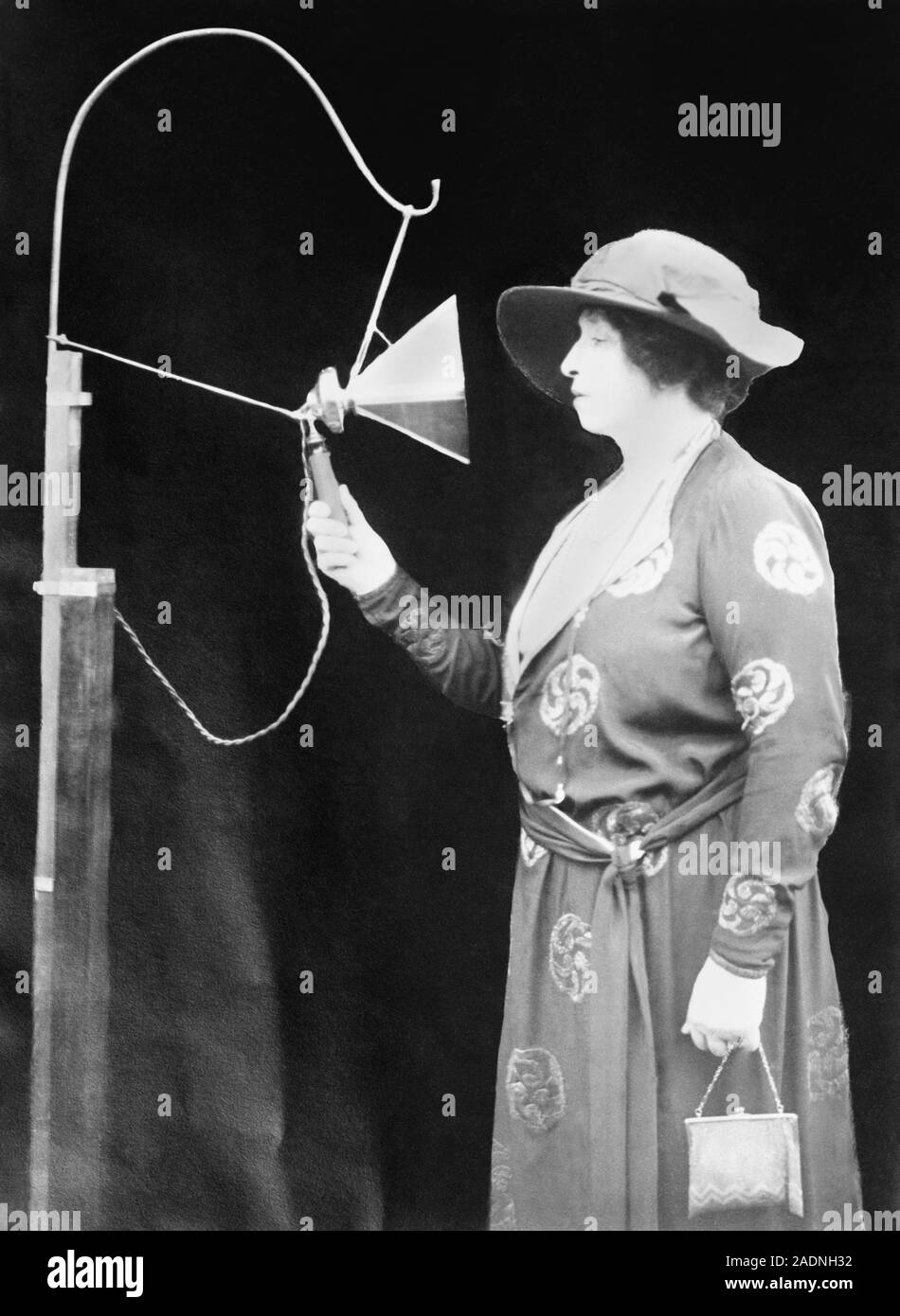 Demonstration of the wireless telephone, June 1920. In the 1920s ...