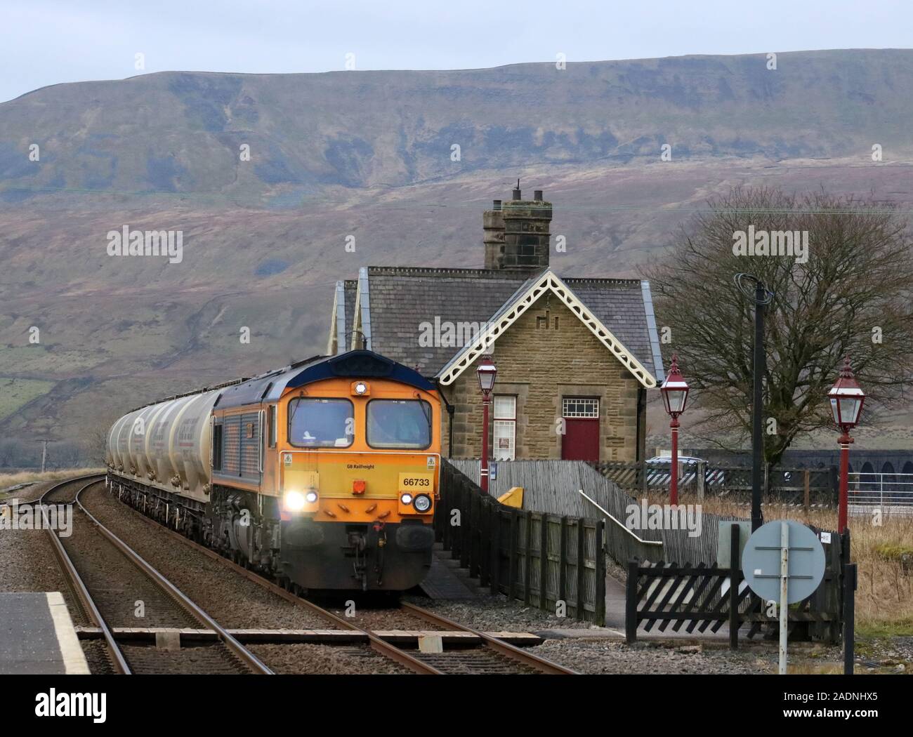 Cement train hi-res stock photography and images - Alamy