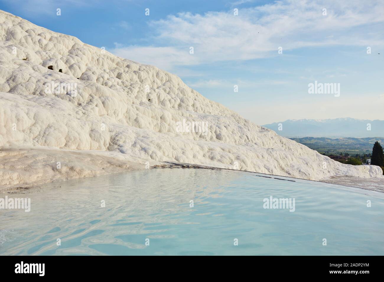 White travertines calcite cliff pamukkale hi-res stock photography and ...