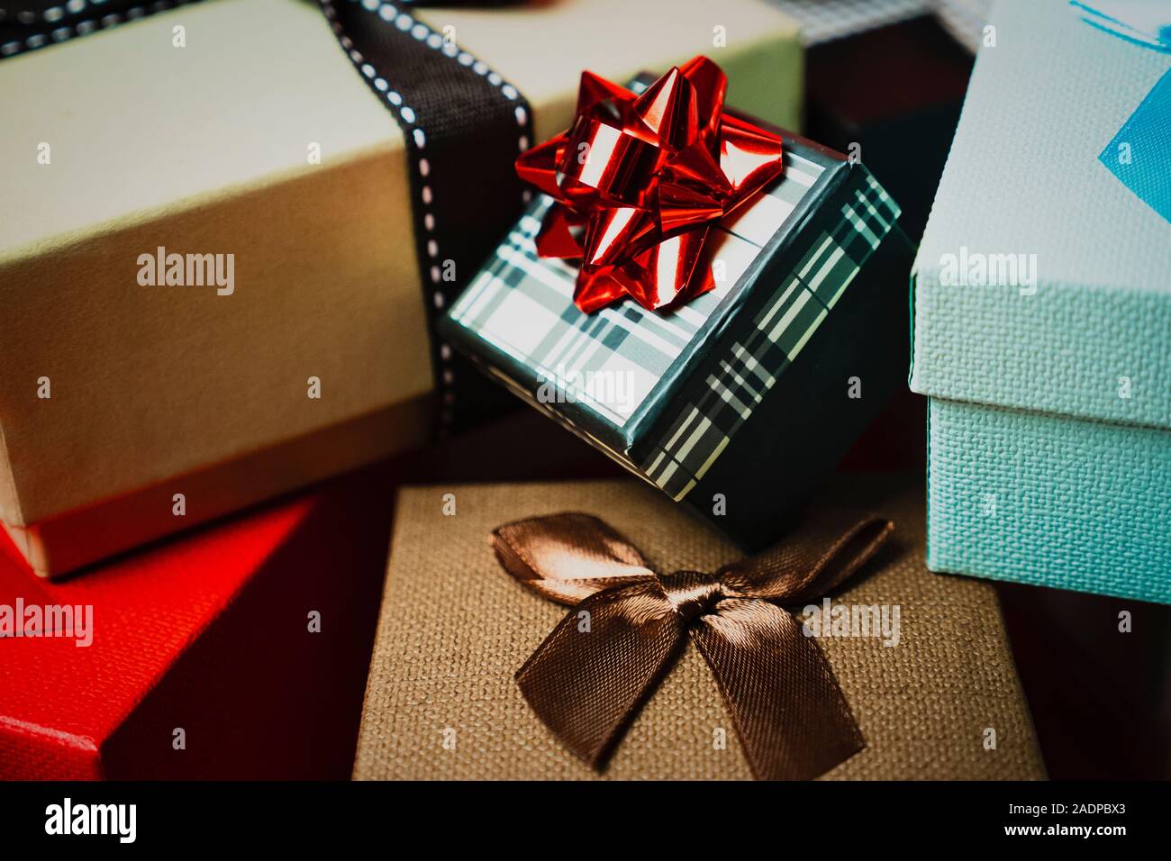 Set of gift boxes hi-res stock photography and images - Alamy