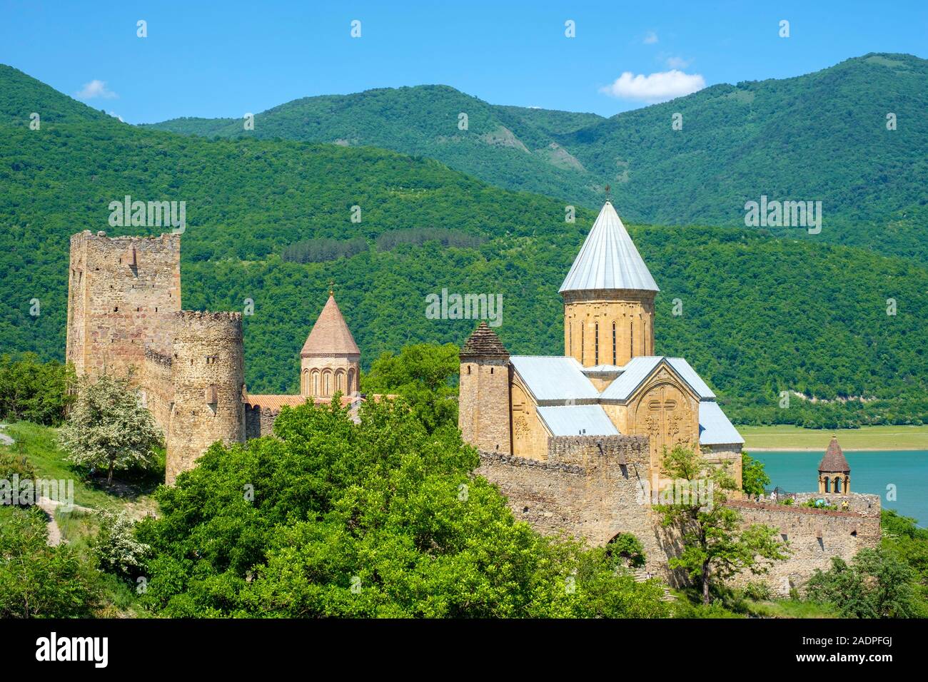 Asian castle complex hi-res stock photography and images - Alamy