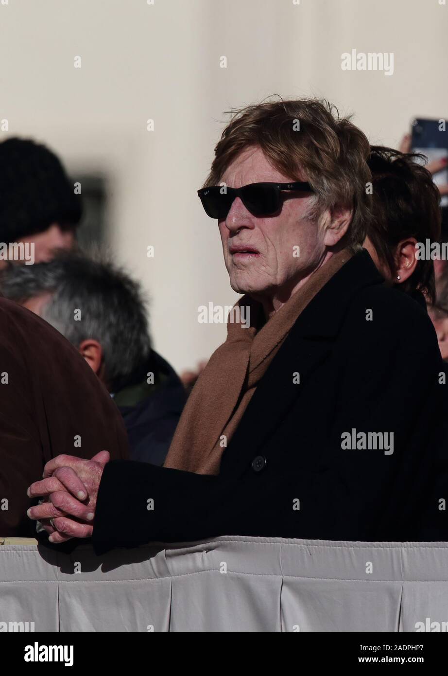 Robert redford and his wife hi-res stock photography and images - Alamy
