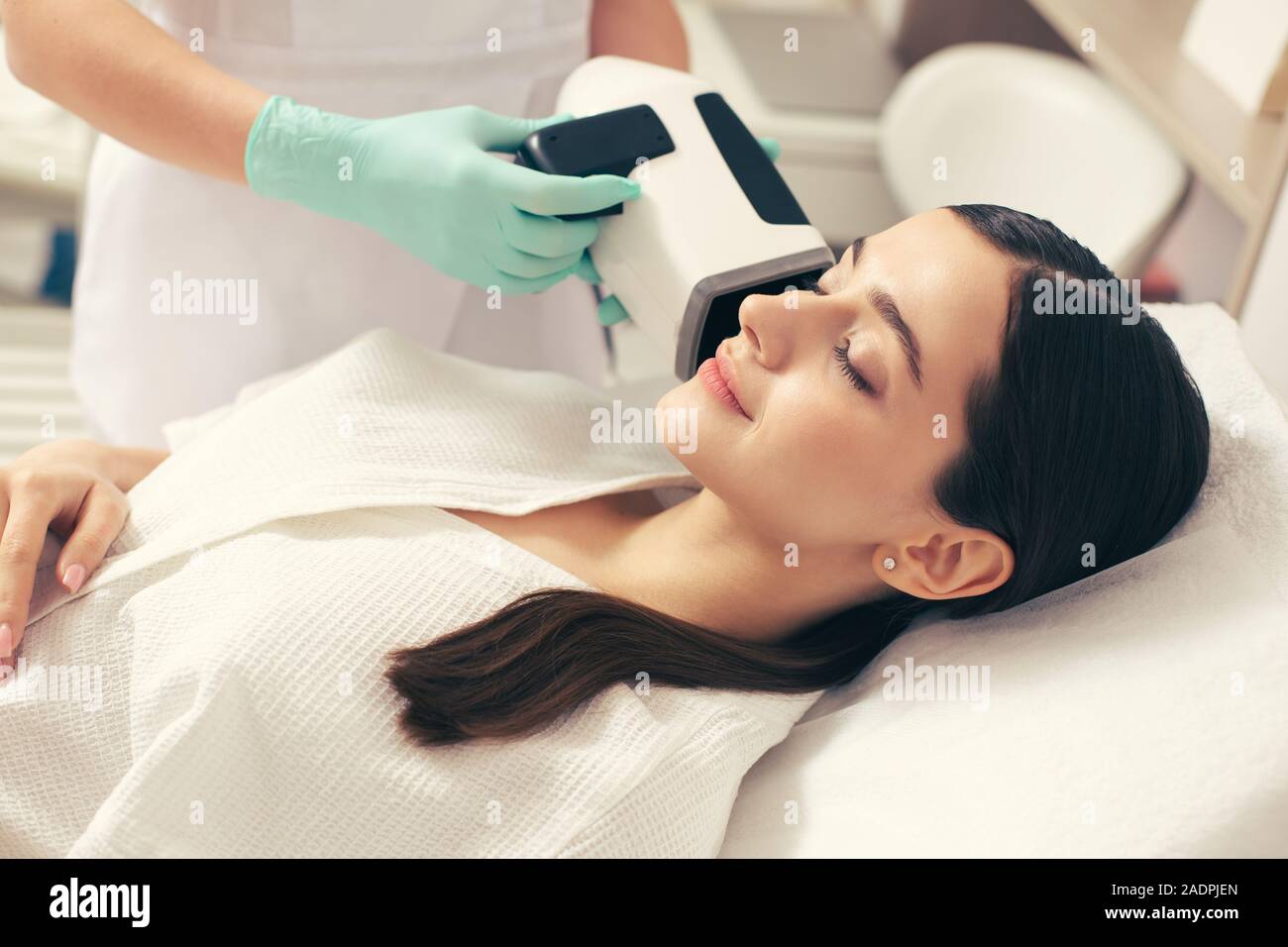 Skin analysis hi-res stock photography and images - Alamy