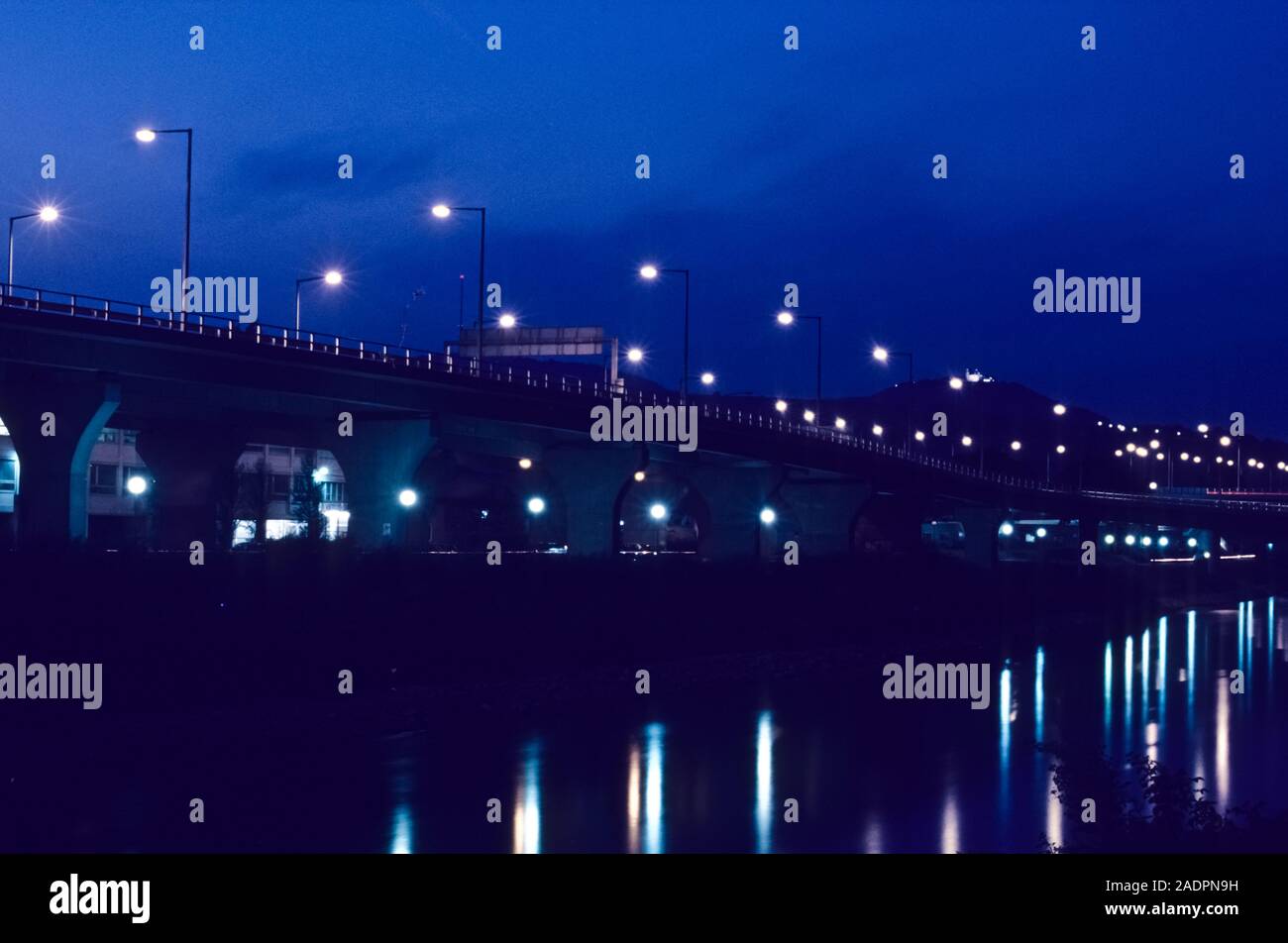 Autobahn langzeitbelichtung hi-res stock photography and images - Alamy