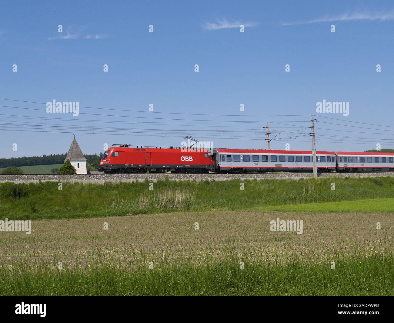 Intercity schienen hi-res stock photography and images - Alamy