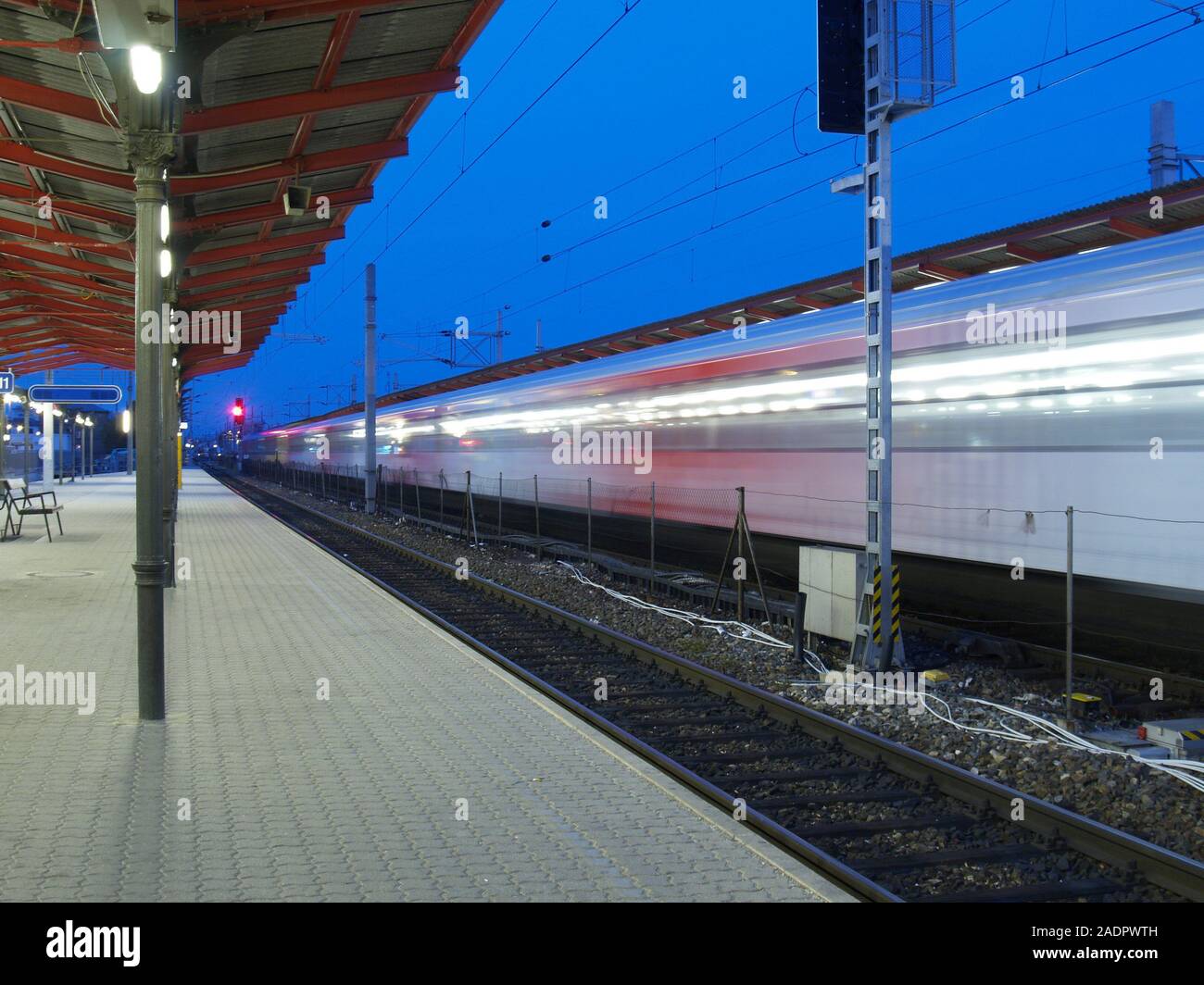 Bahnhof wien meidling hi-res stock photography and images - Alamy