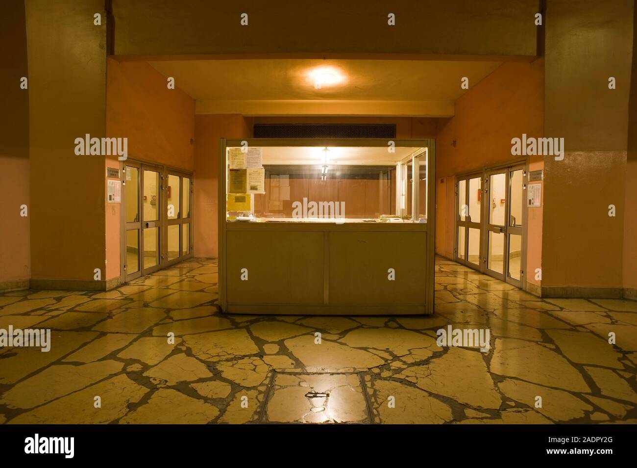 Throughway hi-res stock photography and images - Alamy