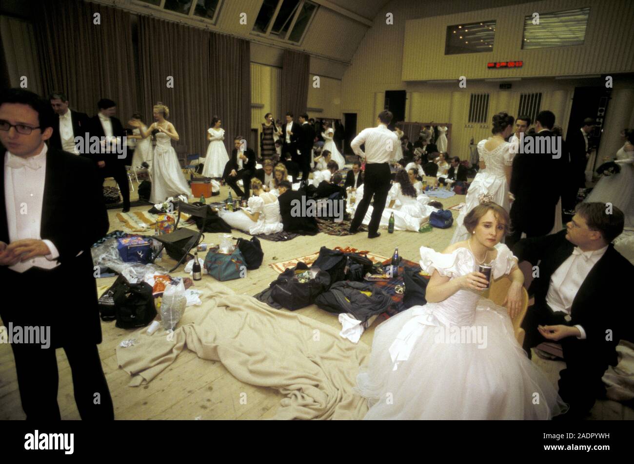 Opernball hi-res stock photography and images - Alamy