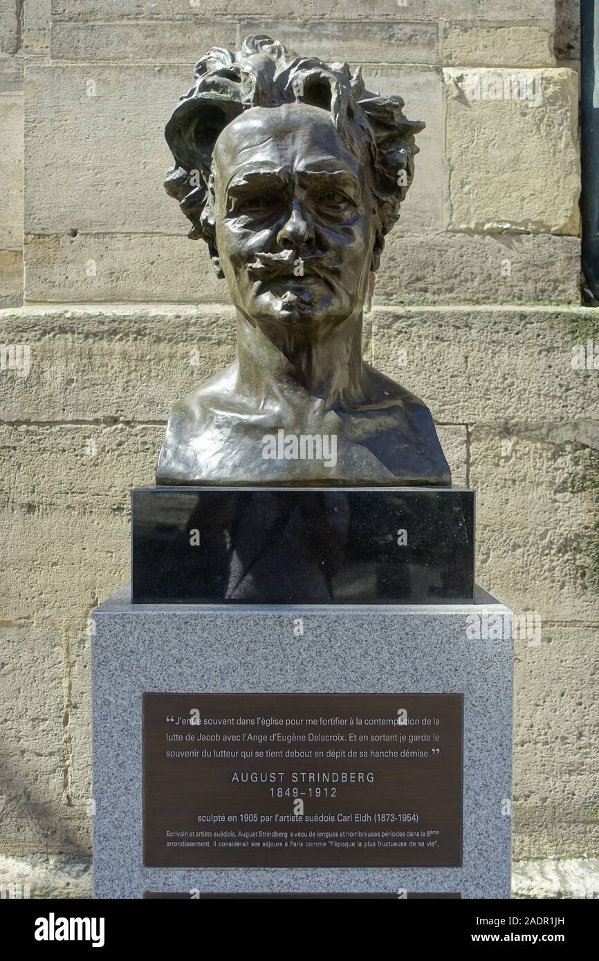 Paris france august portrait hi-res stock photography and images - Alamy