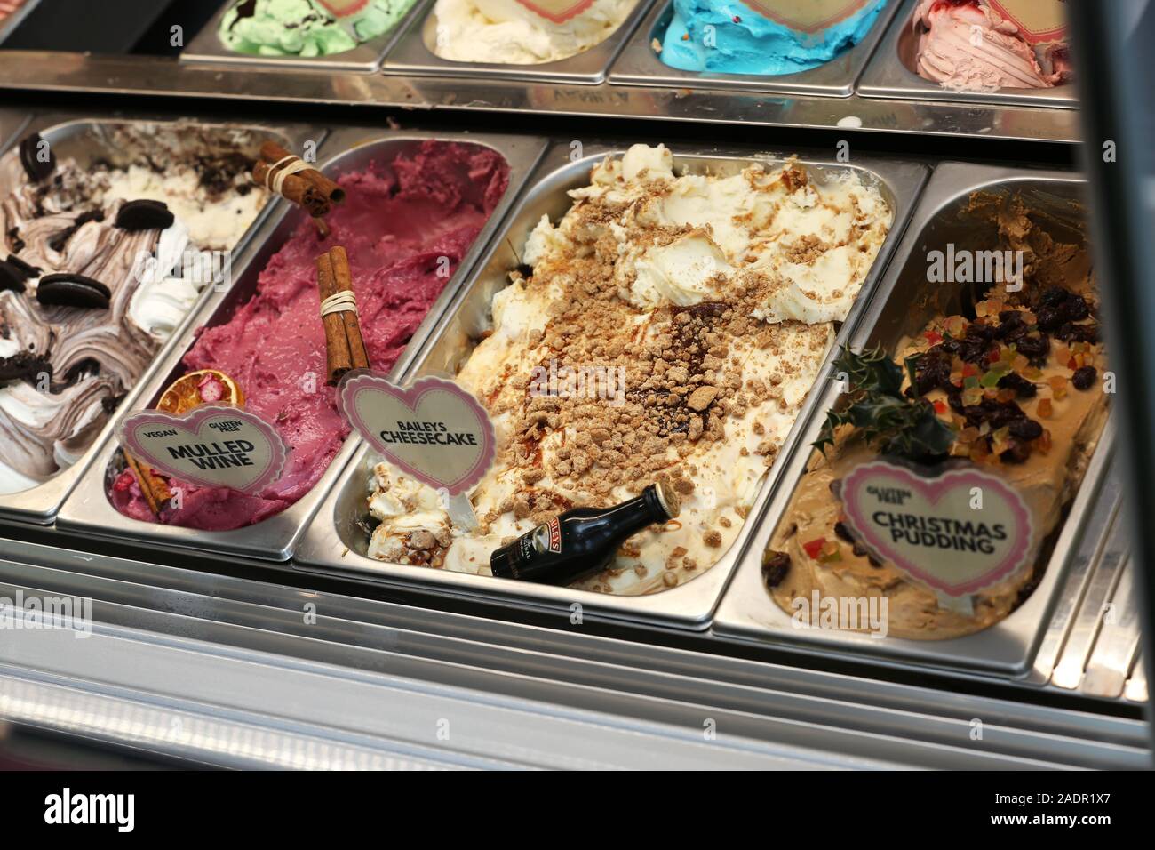 Ice cream flavours hi-res stock photography and images - Alamy