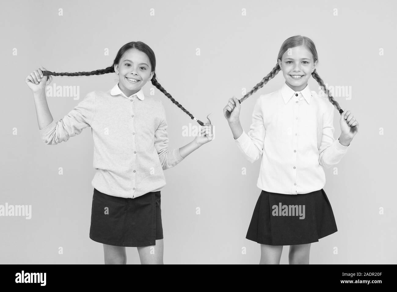 Friendly relationship. Friendship goals. Cute school girls classmates ...