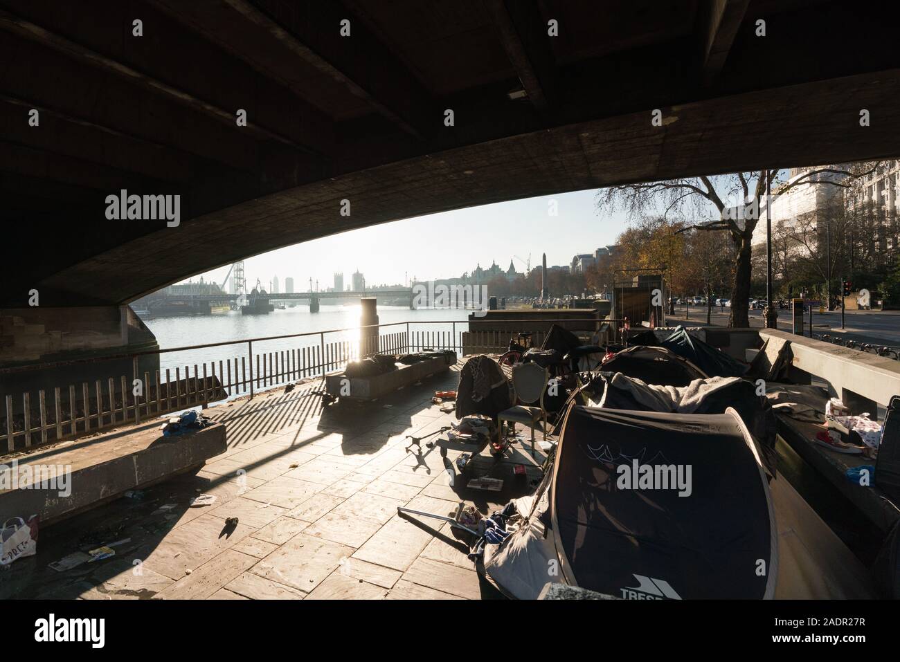 Homeless camp along the Victoria Embankment Stock Photo - Alamy