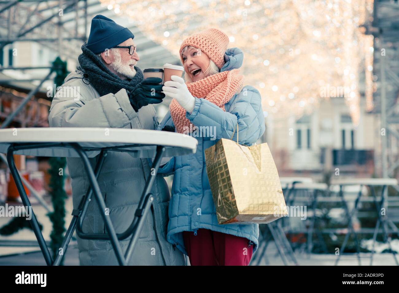 Clanging hi-res stock photography and images - Alamy