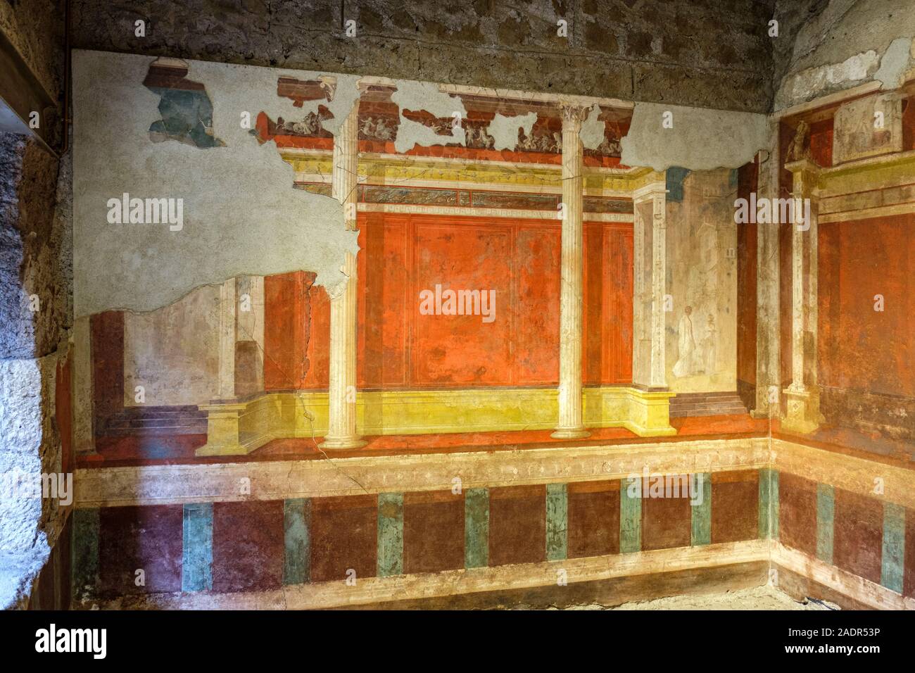 Roman fresco, Roman frescoes, wall painting of a room in the House of ...