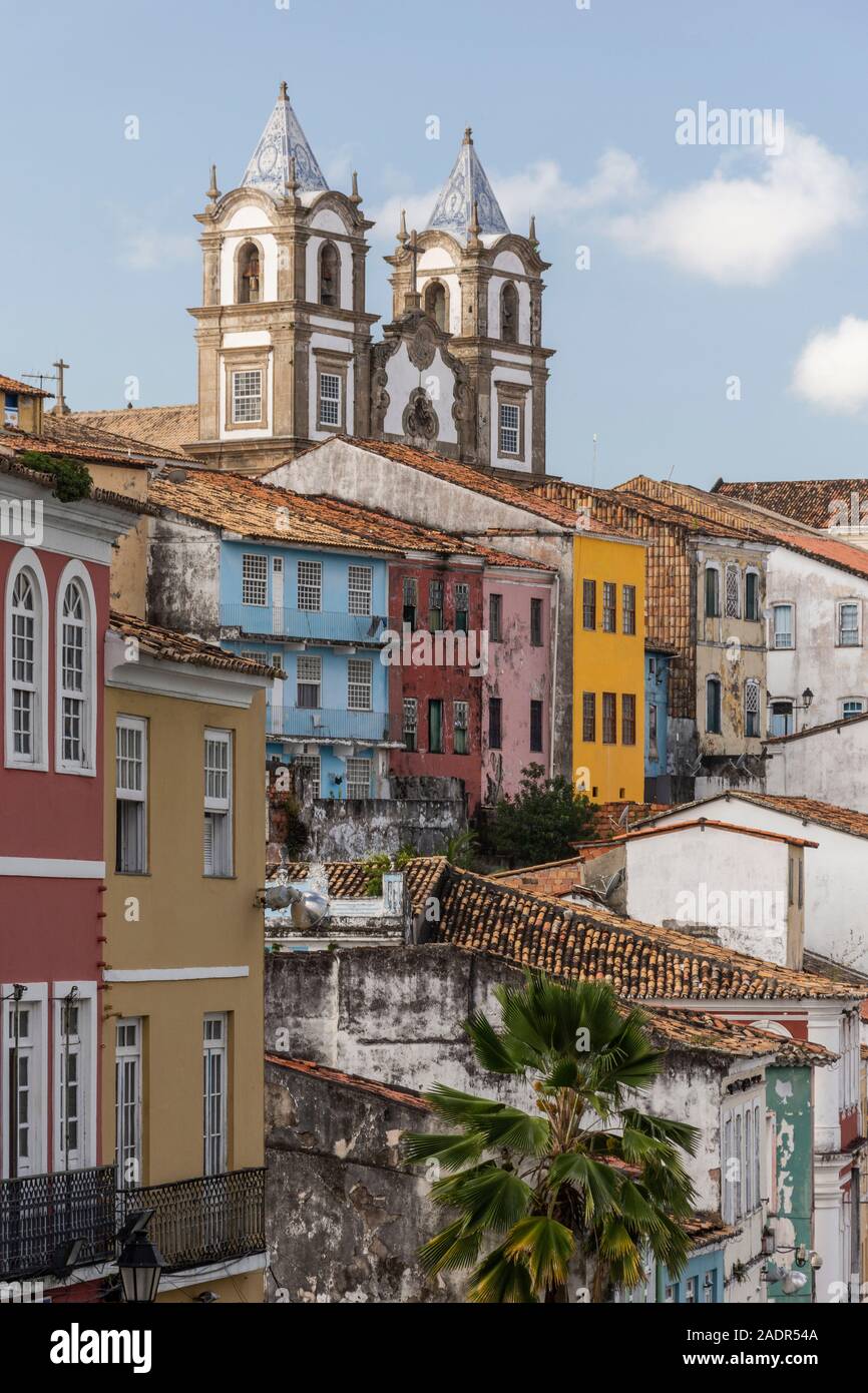 Beautiful view to colonial church and buildings in the historic city ...