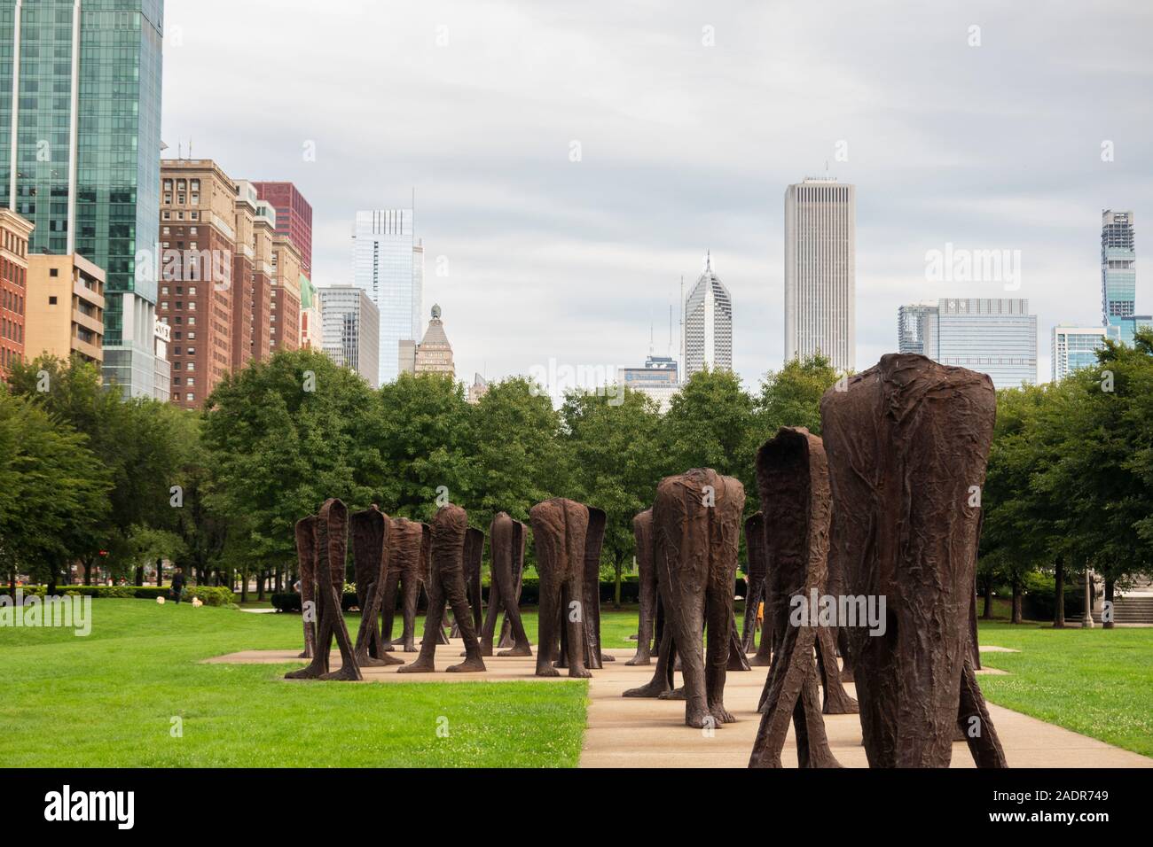 Headless armless hi-res stock photography and images - Alamy