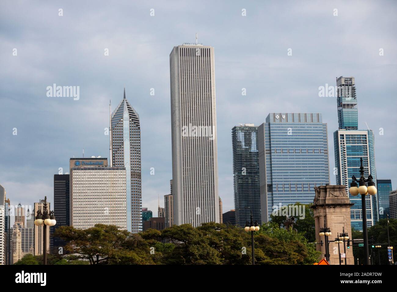 Prudential plaza architecture skyline hi-res stock photography and ...