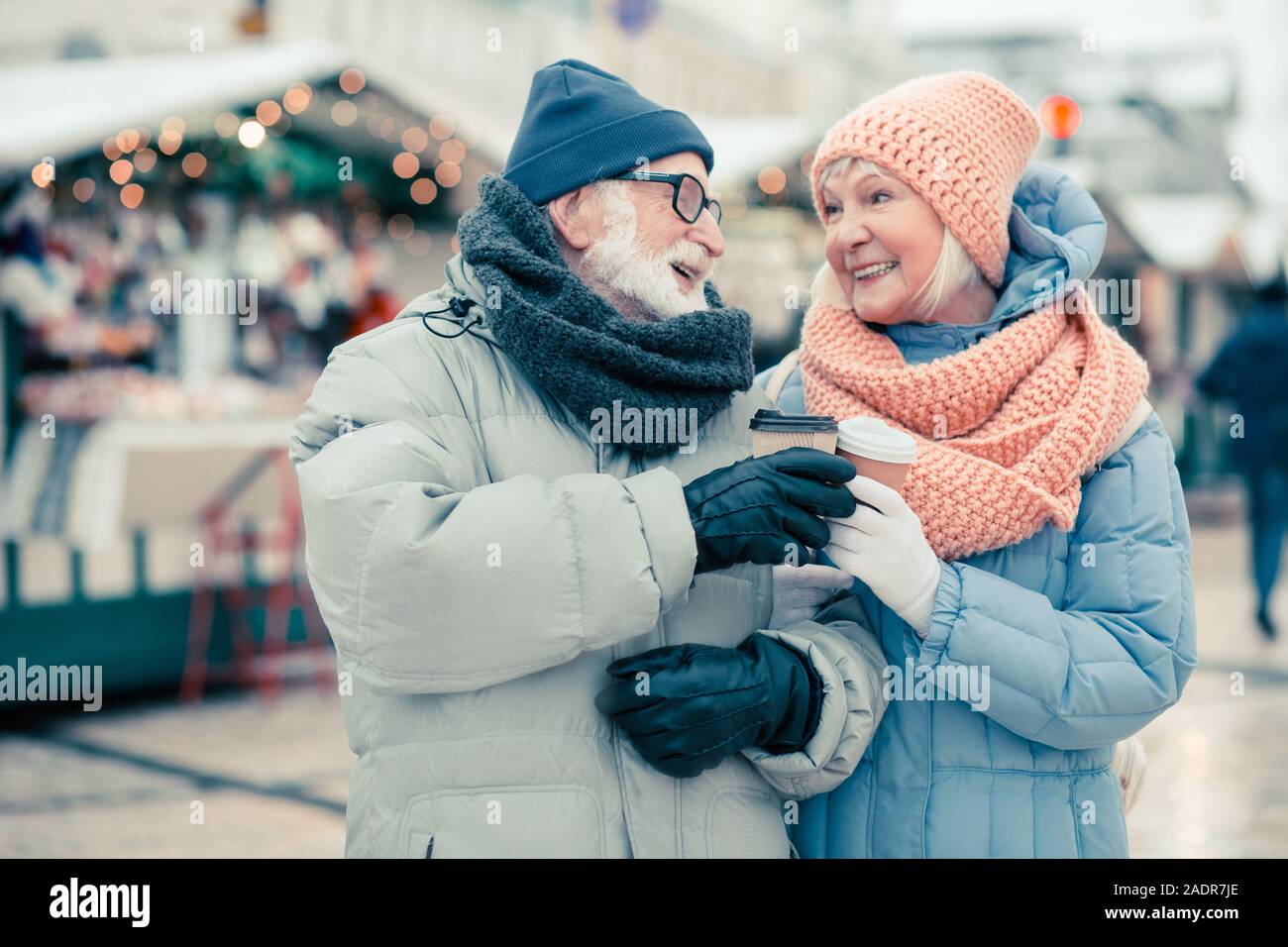 Clanging hi-res stock photography and images - Alamy