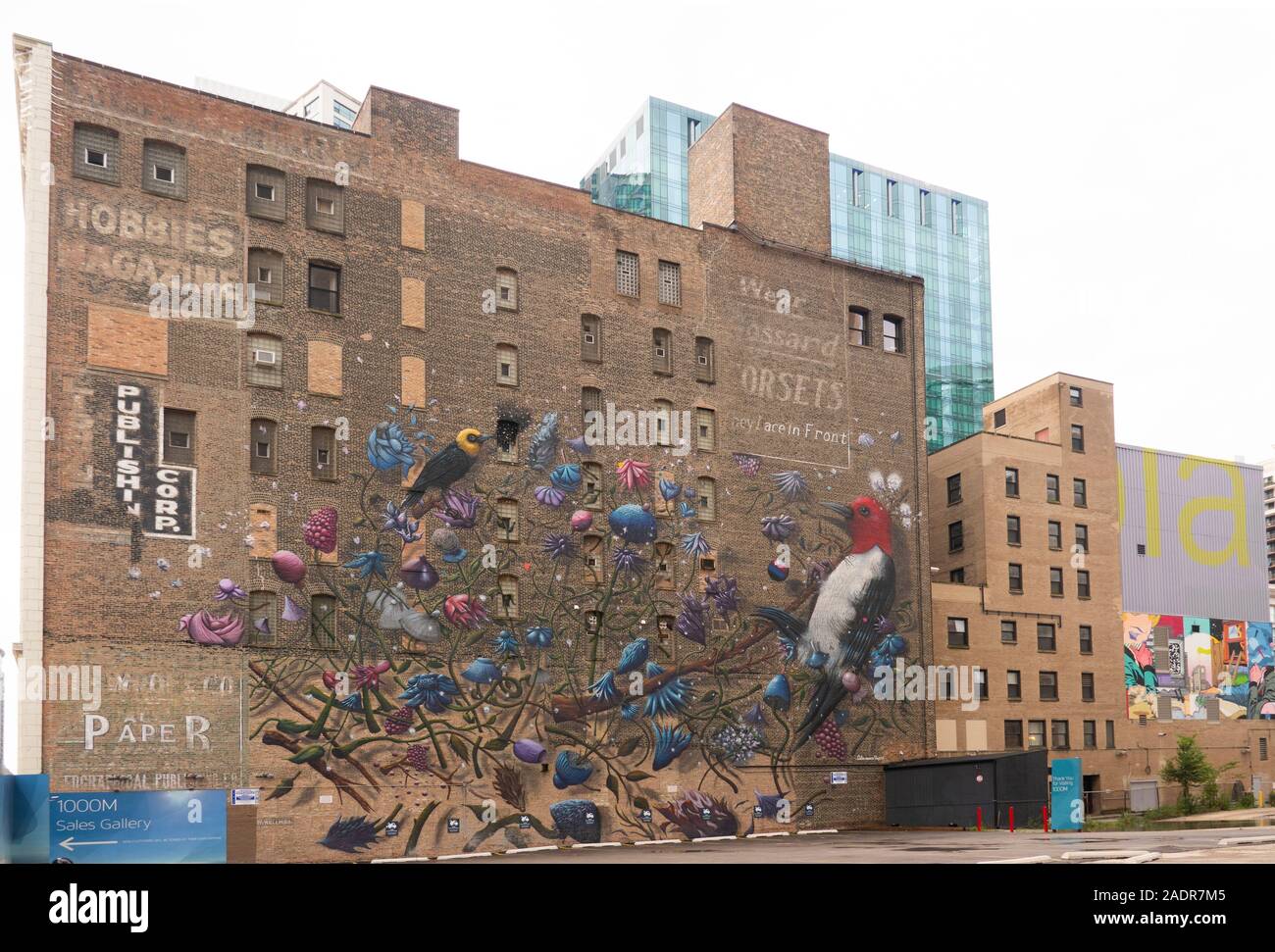 South loop mural hi-res stock photography and images - Alamy