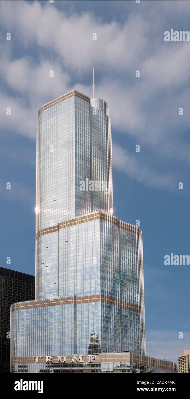 Trump International Hotel and Tower in Chicago Illinois Stock Photo - Alamy
