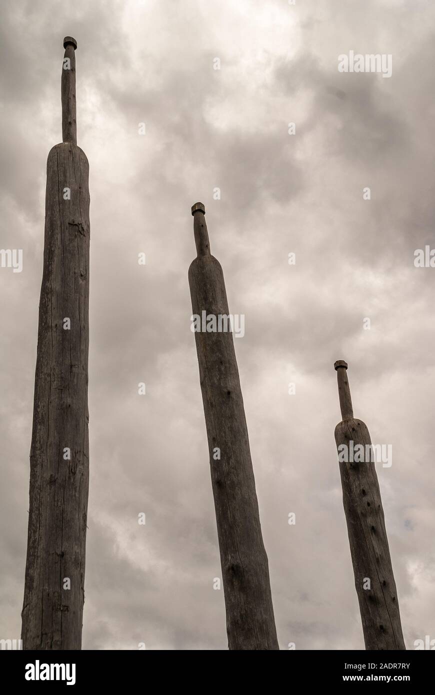 Three tall poles hi-res stock photography and images - Alamy
