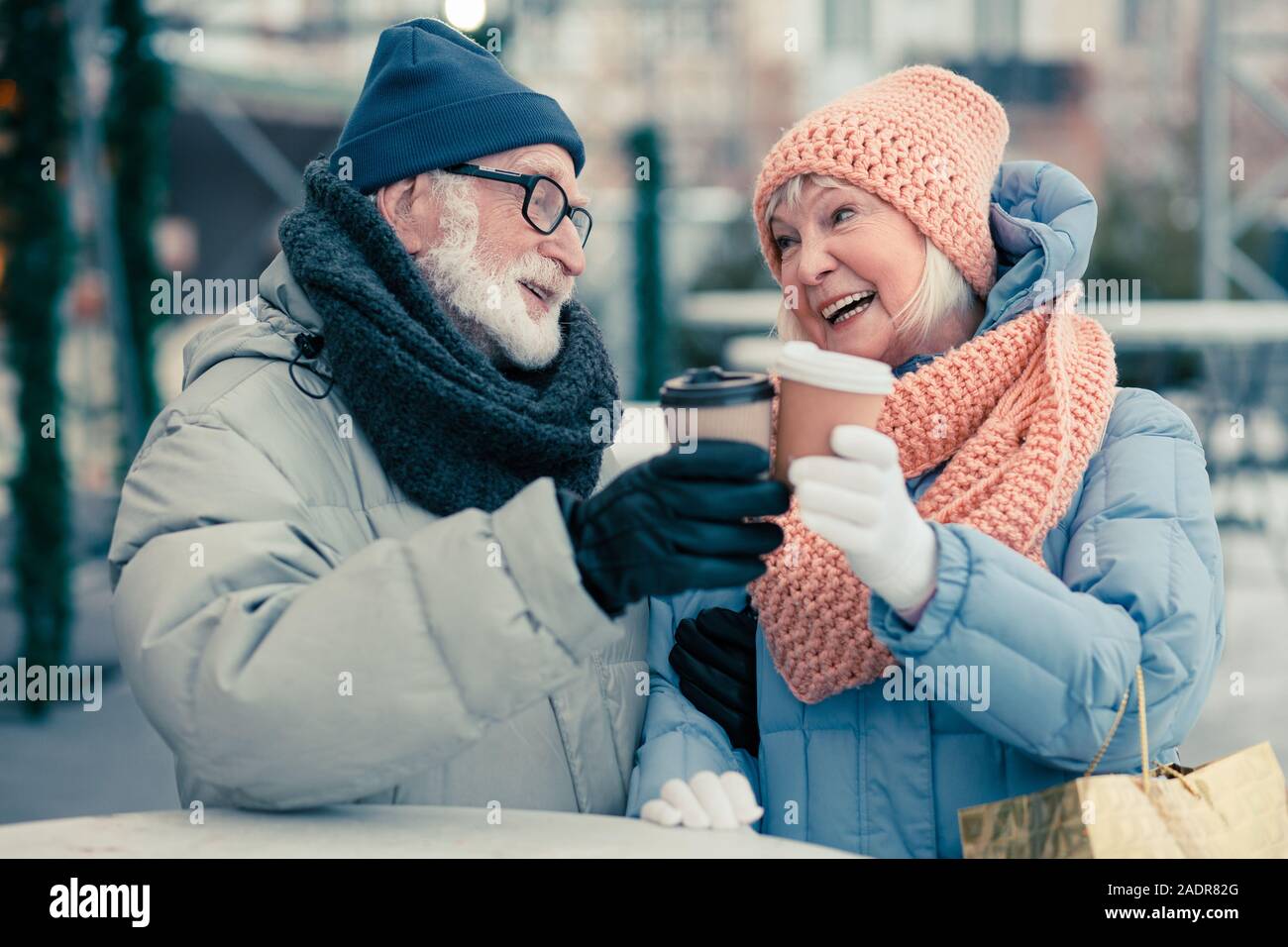 Clanging hi-res stock photography and images - Alamy
