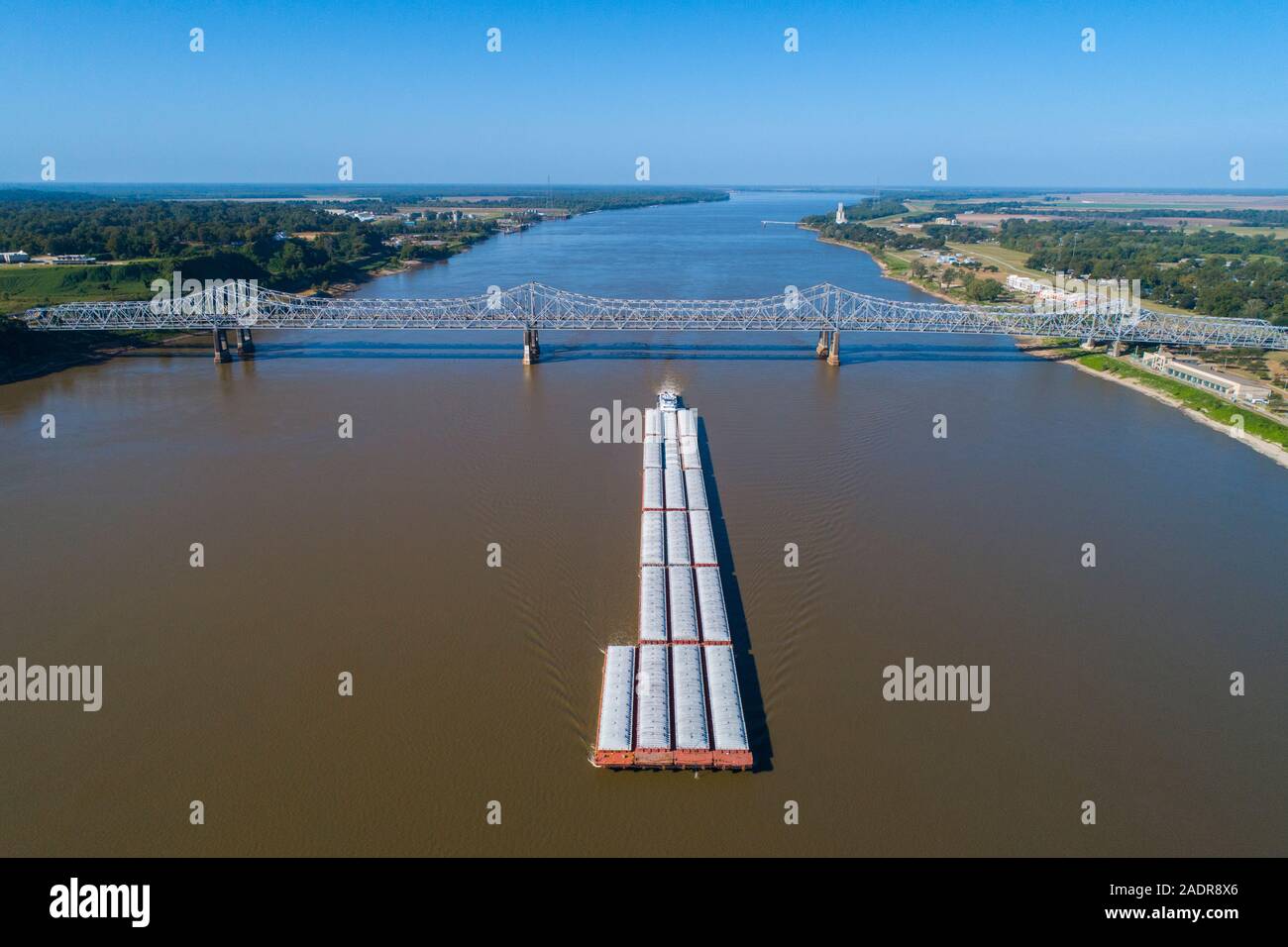 Natchez-Vidalia Bridge Mississippi river Barge traffic on the Natchez ...