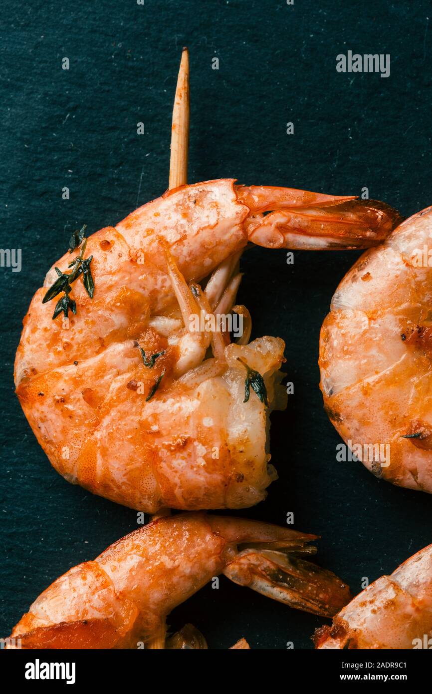 Headless prawn hi-res stock photography and images - Alamy