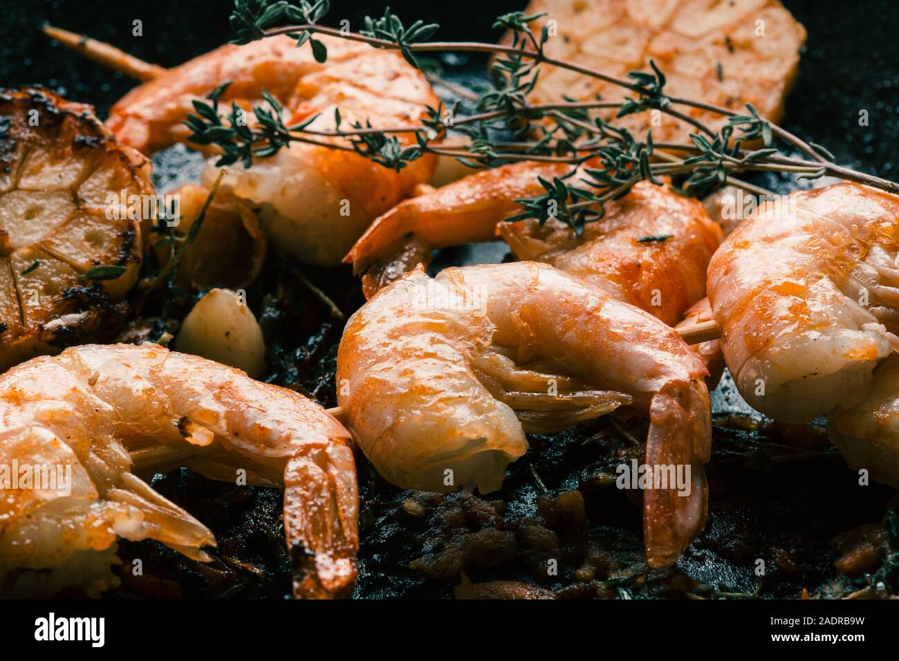 Headless prawns hi-res stock photography and images - Alamy