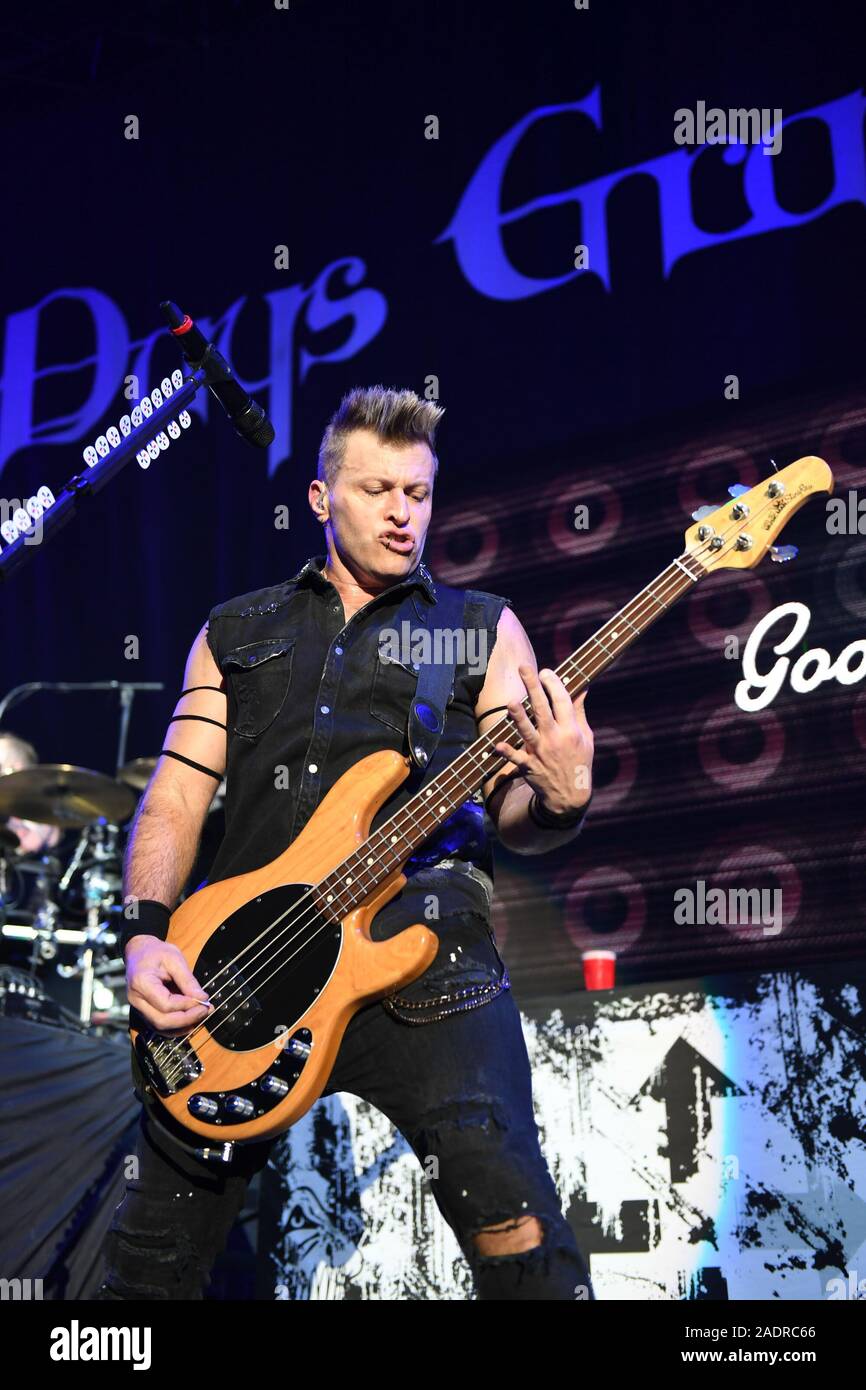 Brad walst hi-res stock photography and images - Alamy