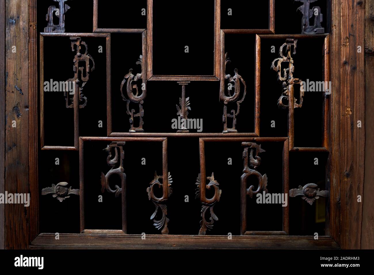 Chinese carved window grilles on windows and doors of ancient Chinese ...