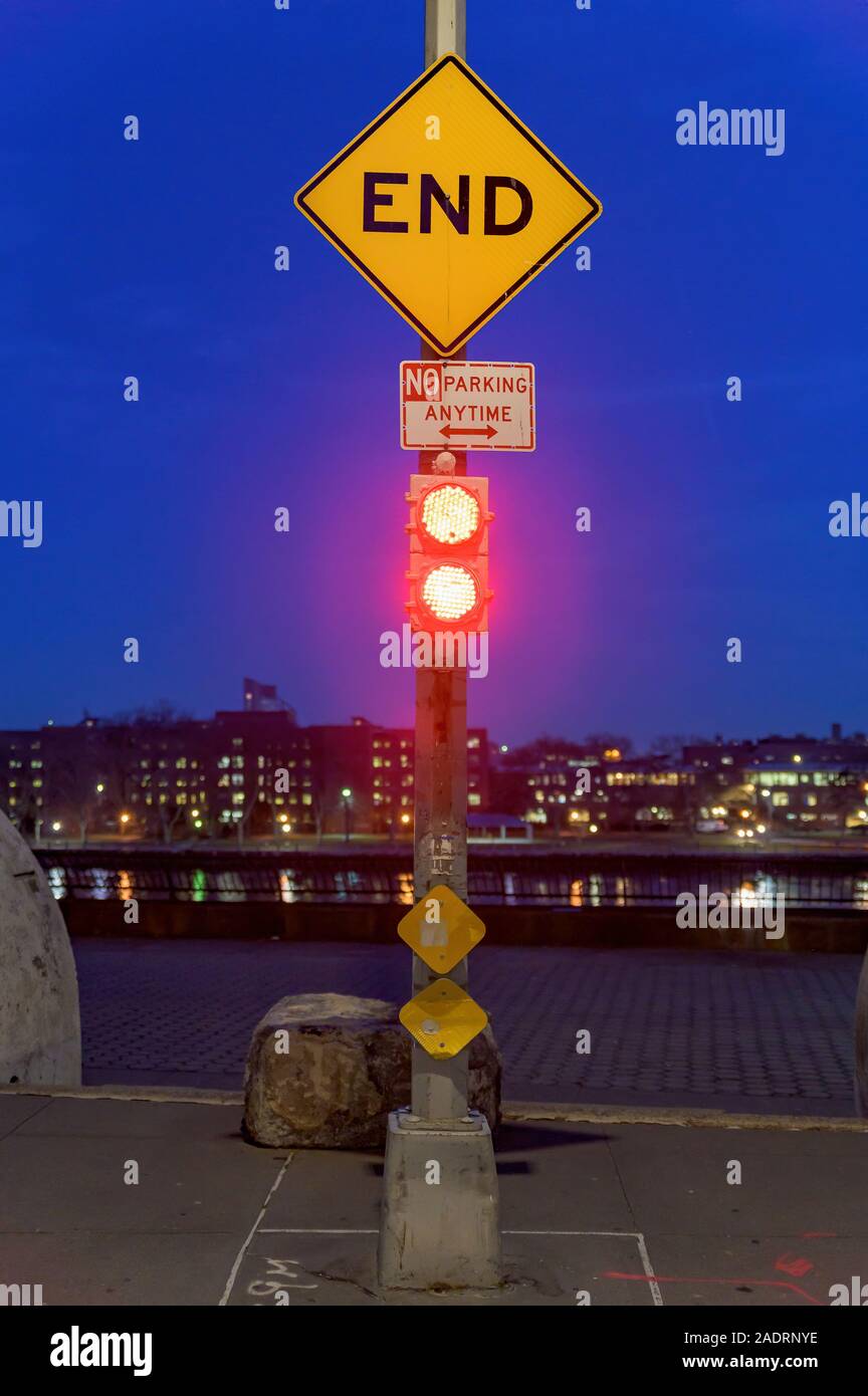 Street intersections abstract hi-res stock photography and images - Alamy