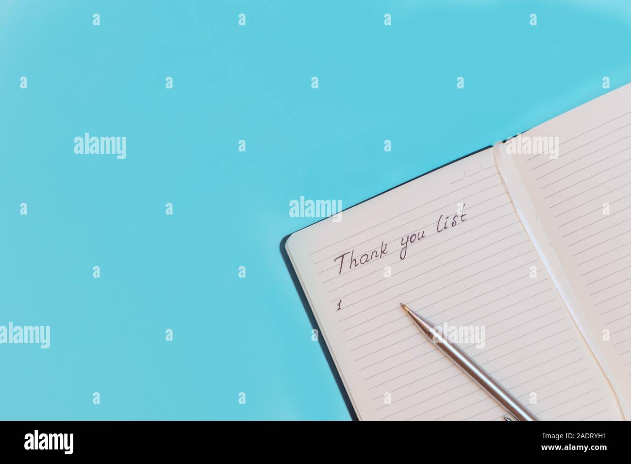 Notebook with handwritten words "thank you list Stock Photo - Alamy