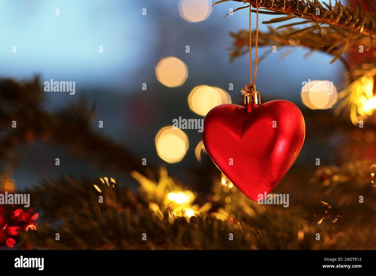 Heart tree design hi-res stock photography and images - Alamy