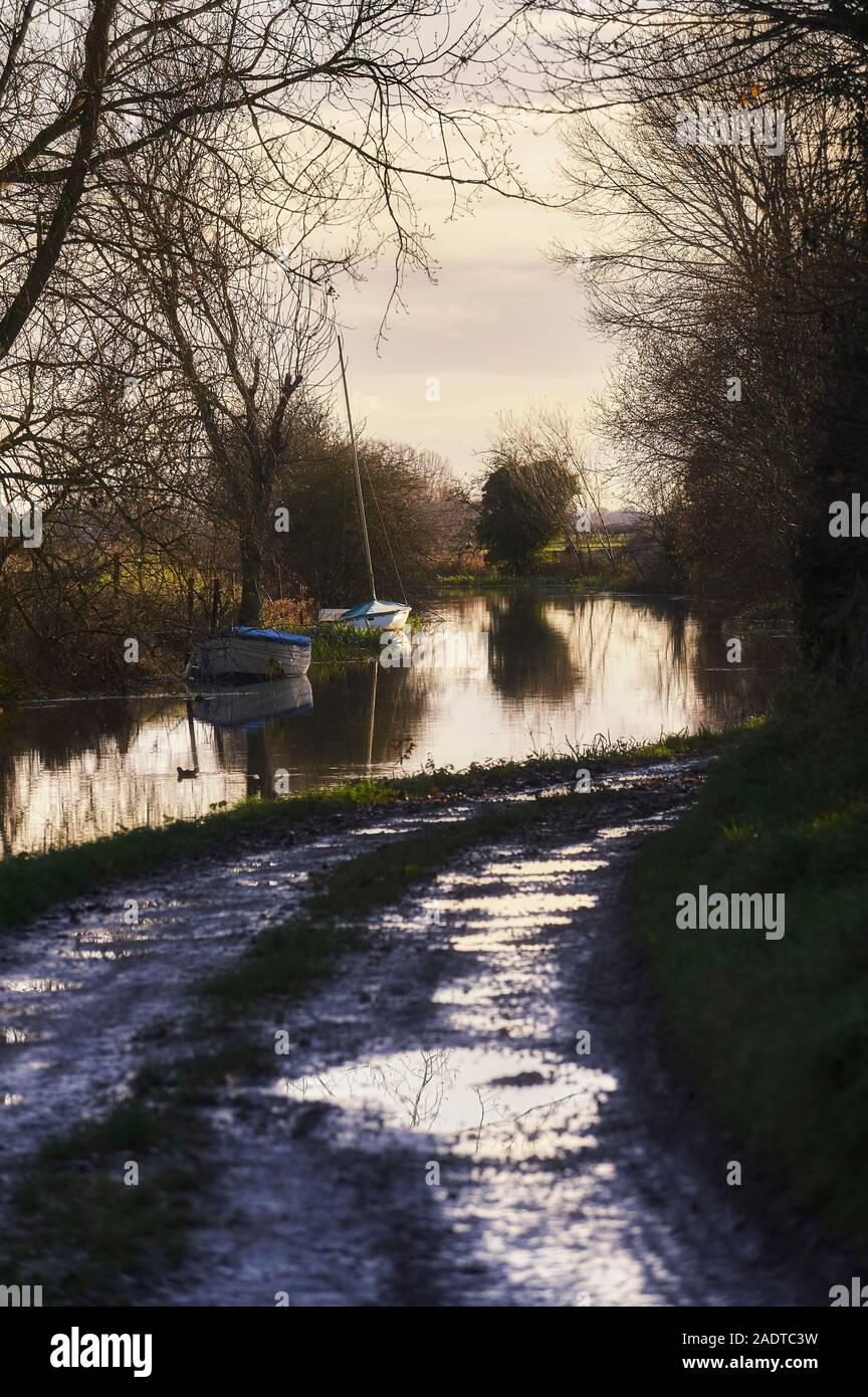 Driffield Navigation (Canal) at the village of Brigham just about at ...