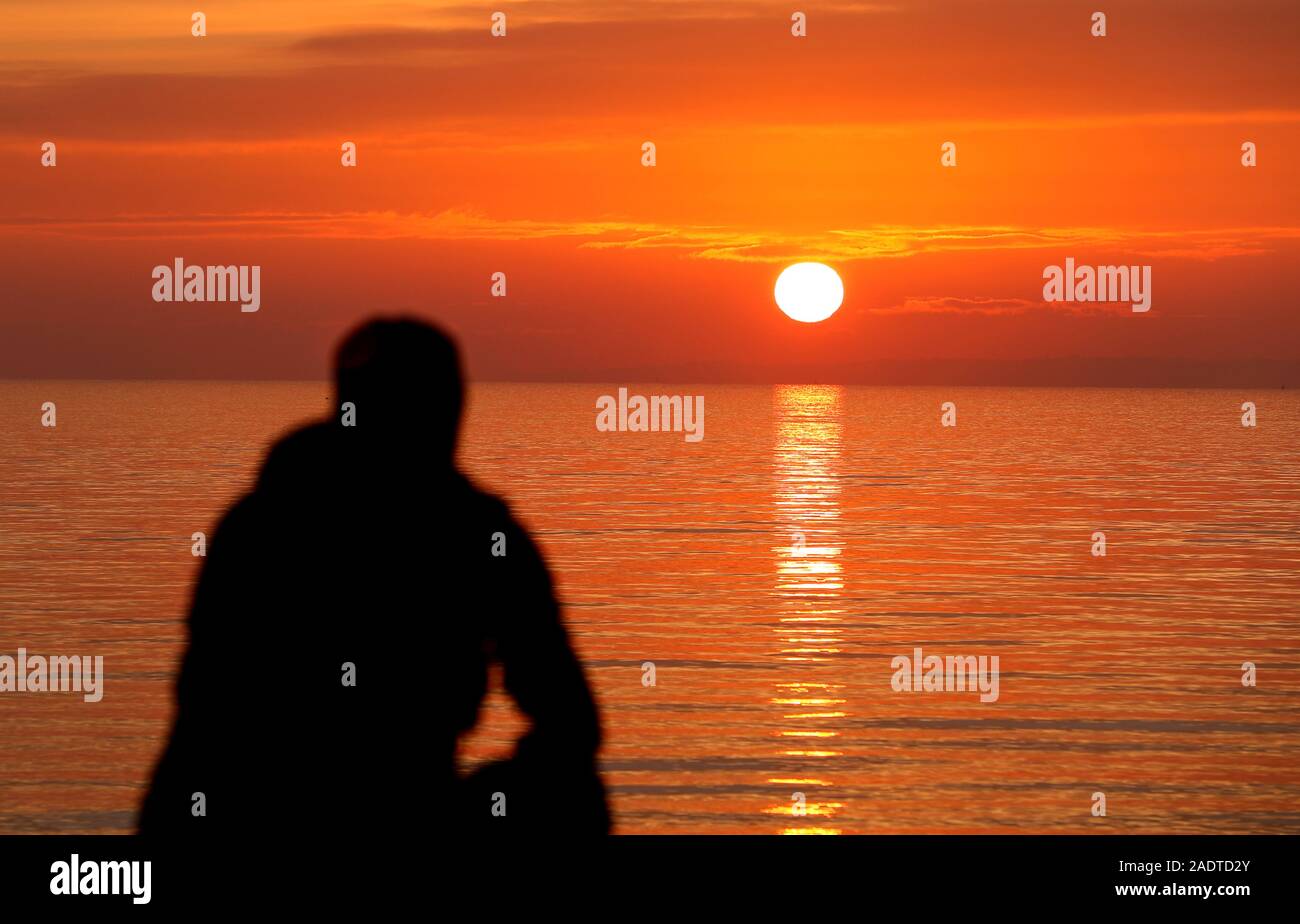 Start watching hi-res stock photography and images - Alamy