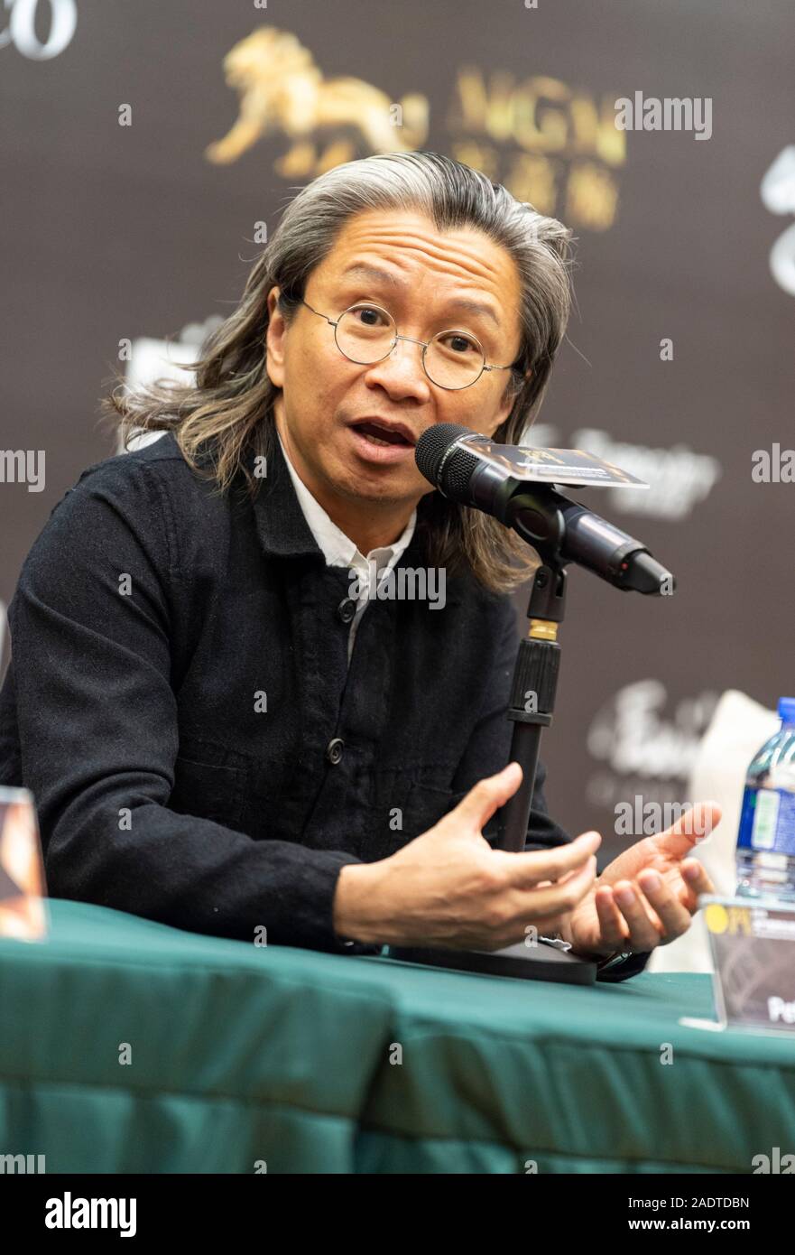 Peter hong hi-res stock photography and images - Alamy