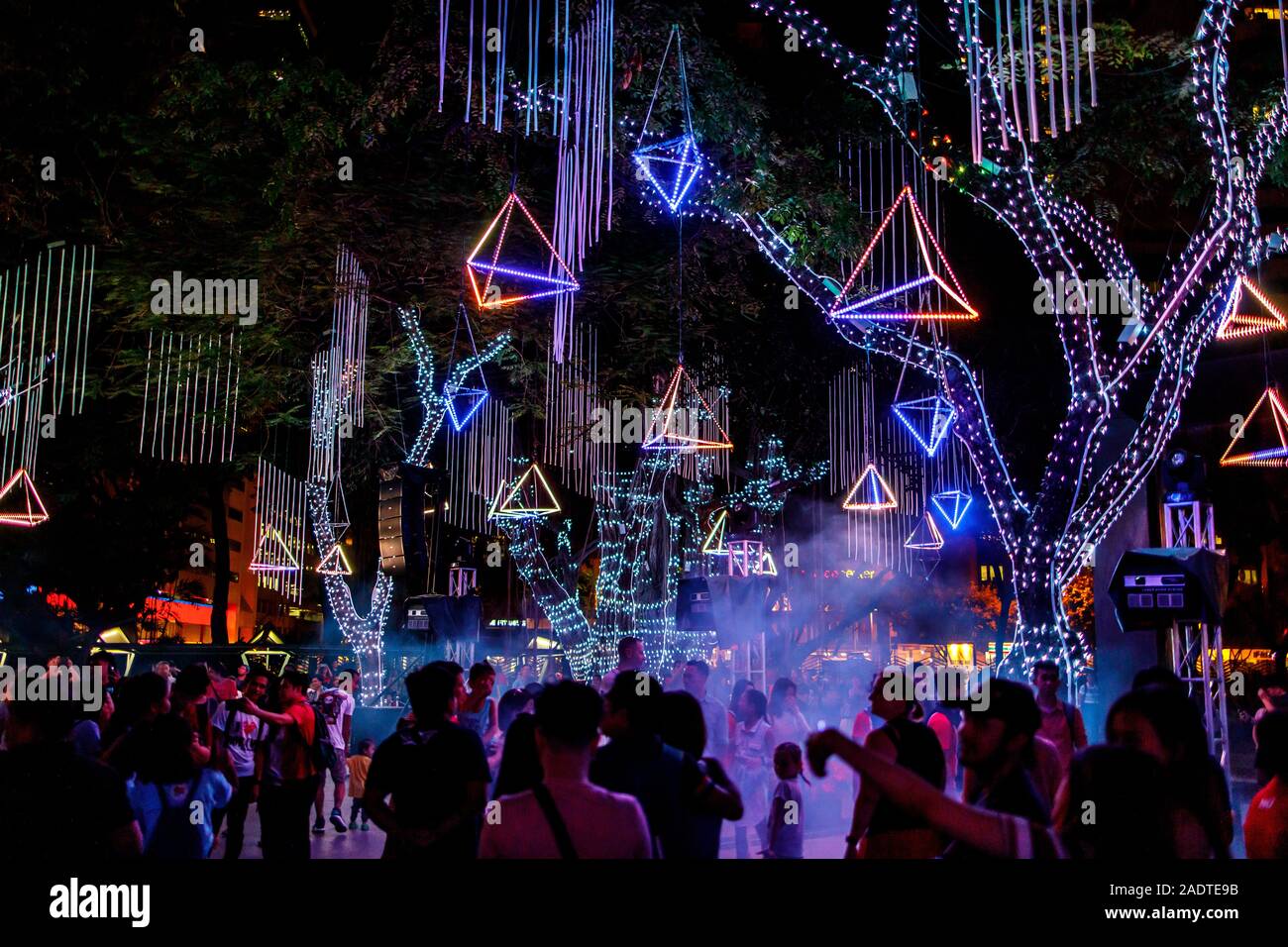 Nov 15, 2019 People enjoying the light show in Ayala triangle gardens ...