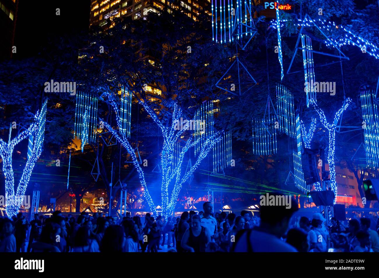 Nov 15, 2019 People enjoying the light show in Ayala triangle gardens ...